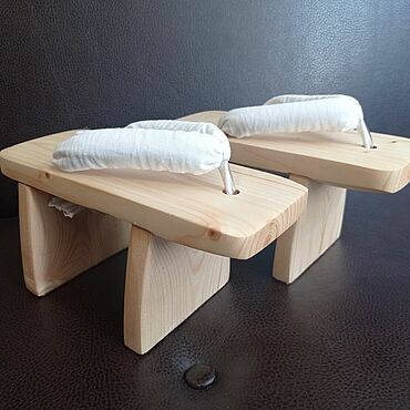 Деревянные гэта в интернет-магазине Ярмарка Мастеров по цене 2000 ...