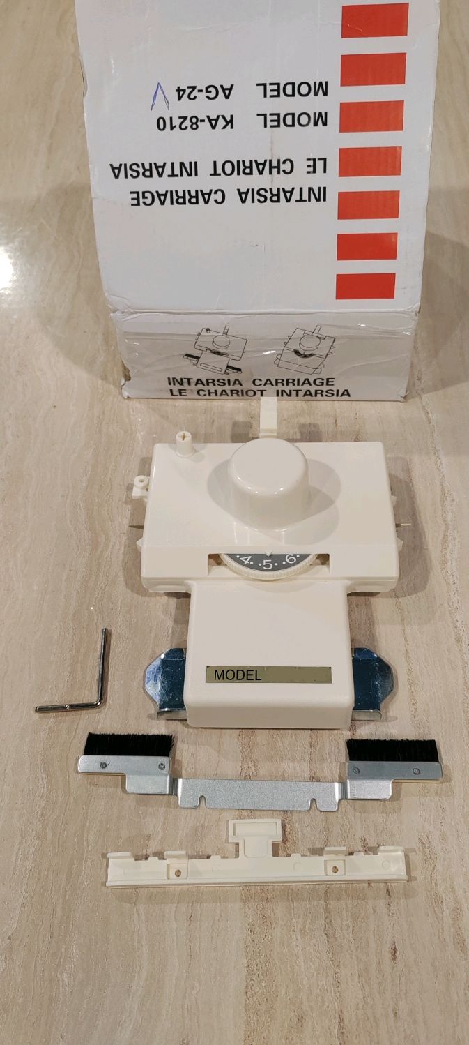 Каретка интарсия Silver reed AG24 купить в интернет-магазине Ярмарка ...