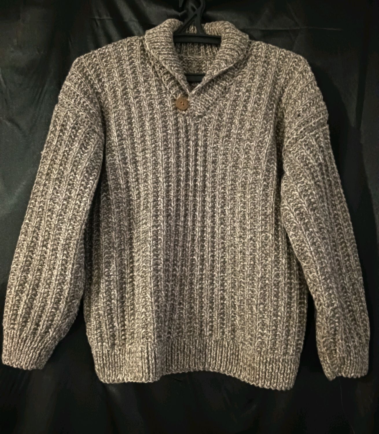 Свитер по мотивам свитера из фильма "Брат-2" на заказ в интернет-магазине Ярмарка Мастеров по ...