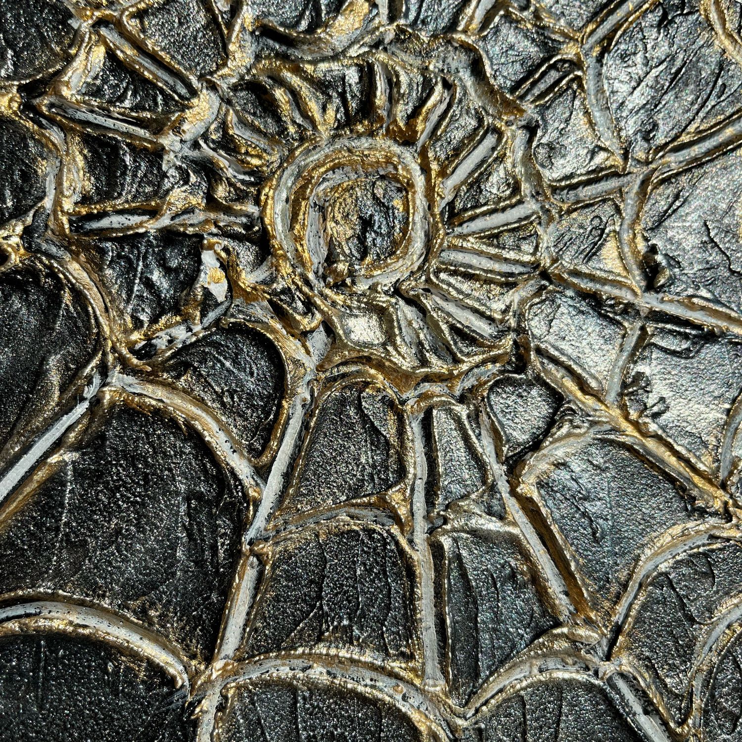 Черная картина с золотом «Паутина» в интернет-магазине Ярмарка Мастеров ...