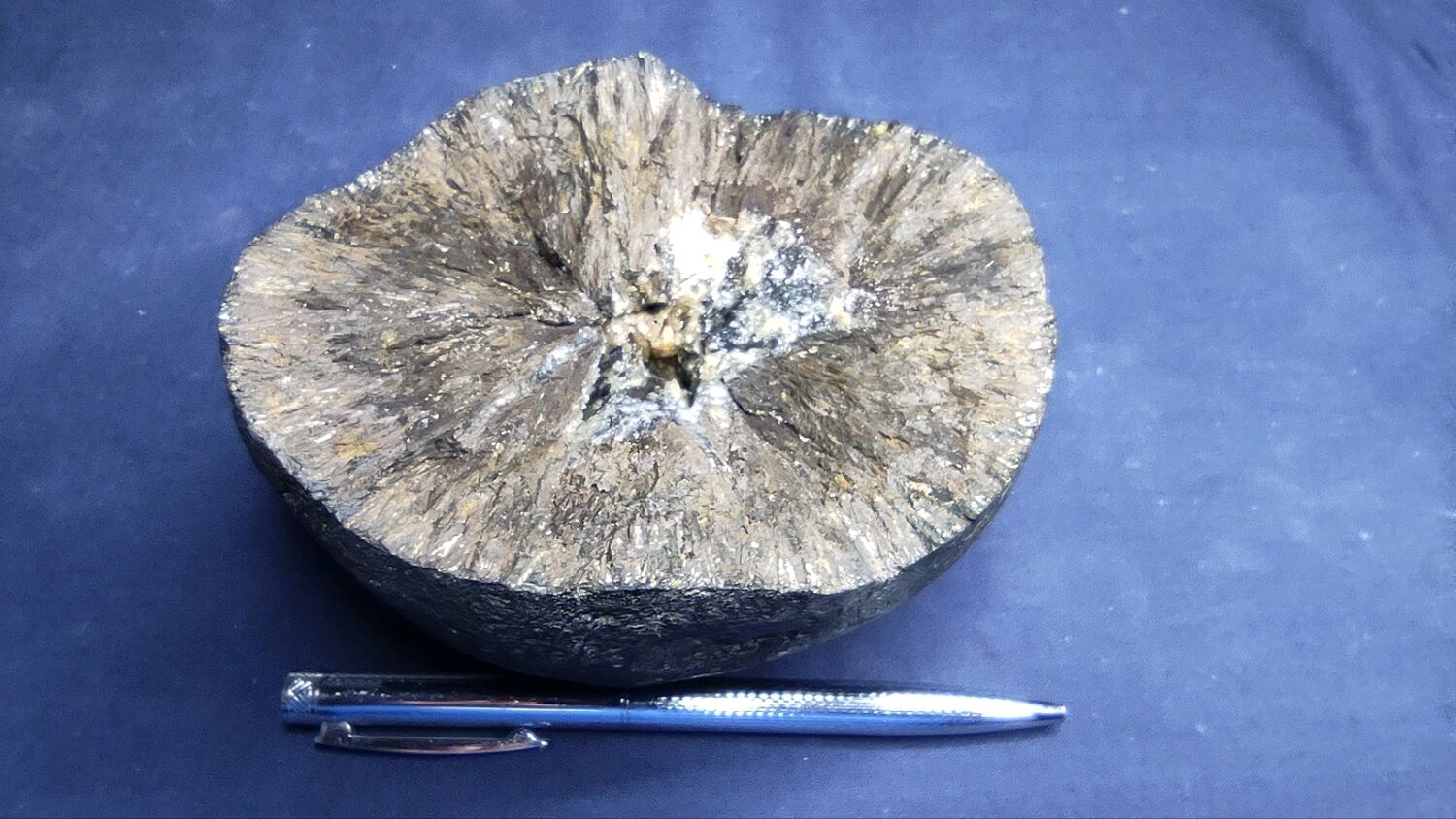 Фосфорит(Карбонатфторапатит) в интернет-магазине Ярмарка Мастеров по ...