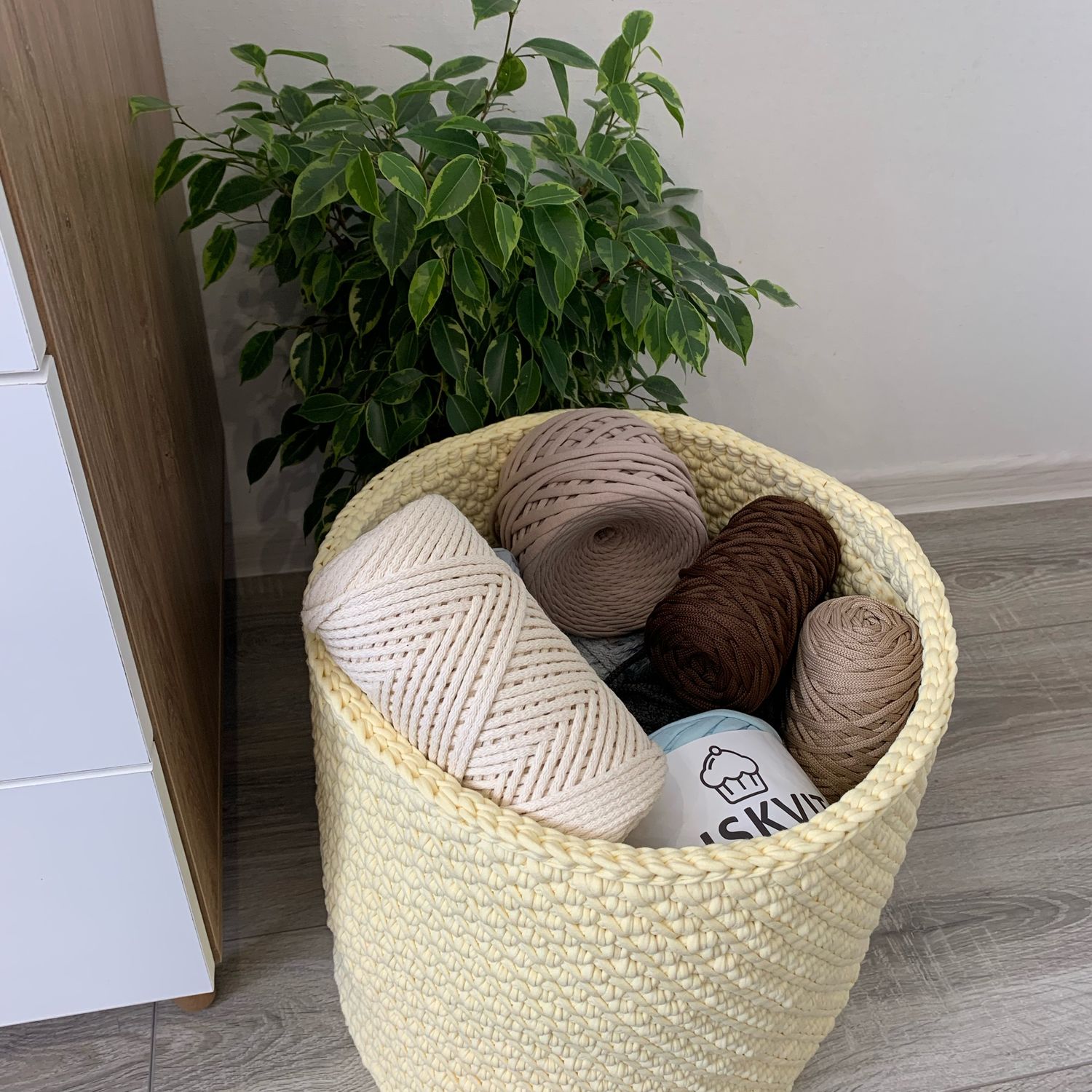 Вязаная корзина для белья, игрушек, рукоделия в интернет-магазине ...