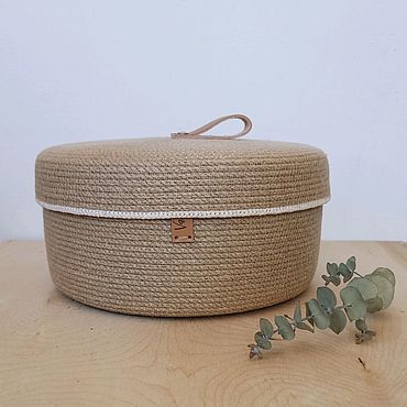 Большая плетеная корзина с крышкой – заказать на Ярмарке Мастеров ...