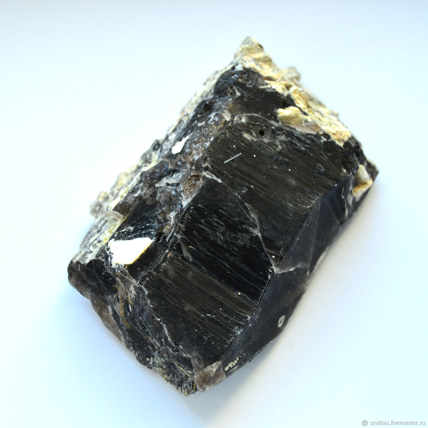 Камень Морион натуральный, 104*68*32 мм (Южный Урал) – купить на ...