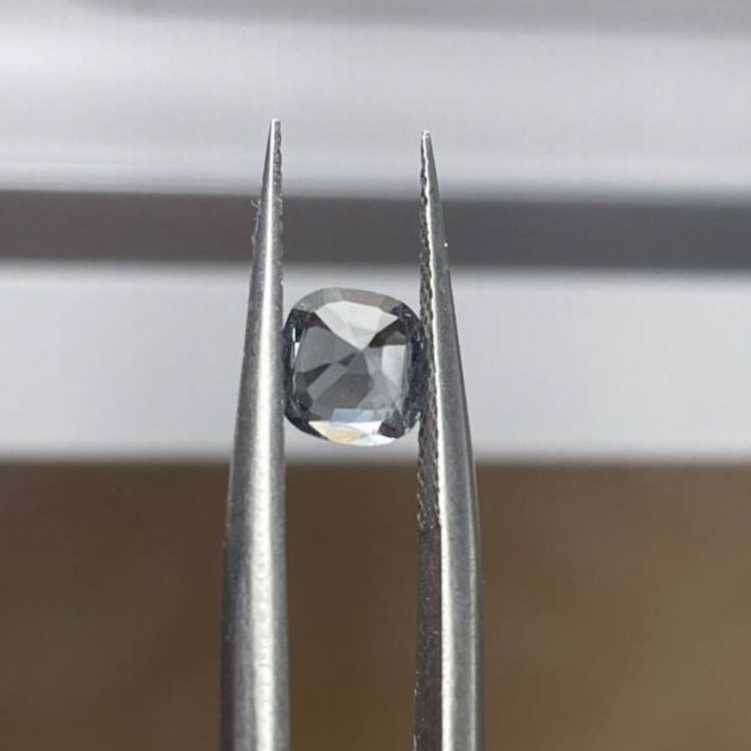 Шпинель природная грозовая 1.01ct в интернет-магазине на Ярмарке Мастеров | Заготовки для ...