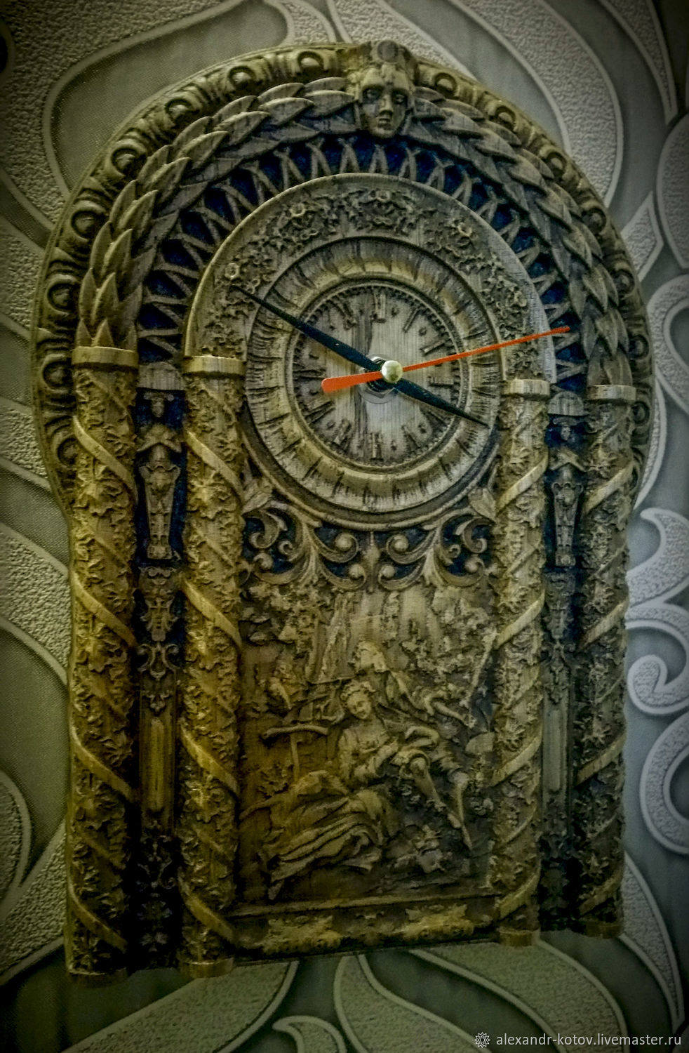 Часы настенные в интернет-магазине Ярмарка Мастеров по цене 6500 ...
