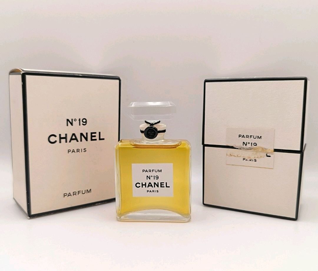 Винтаж: Chanel 19 Parfum 14 мл.Пломба.90-е годы – купить на Ярмарке ...