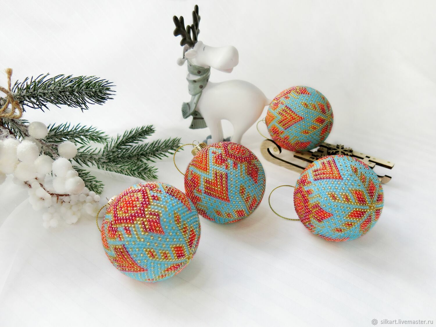 Елочные игрушки: Шары из бисера оранжево-голубые с золотом в интернет ...
