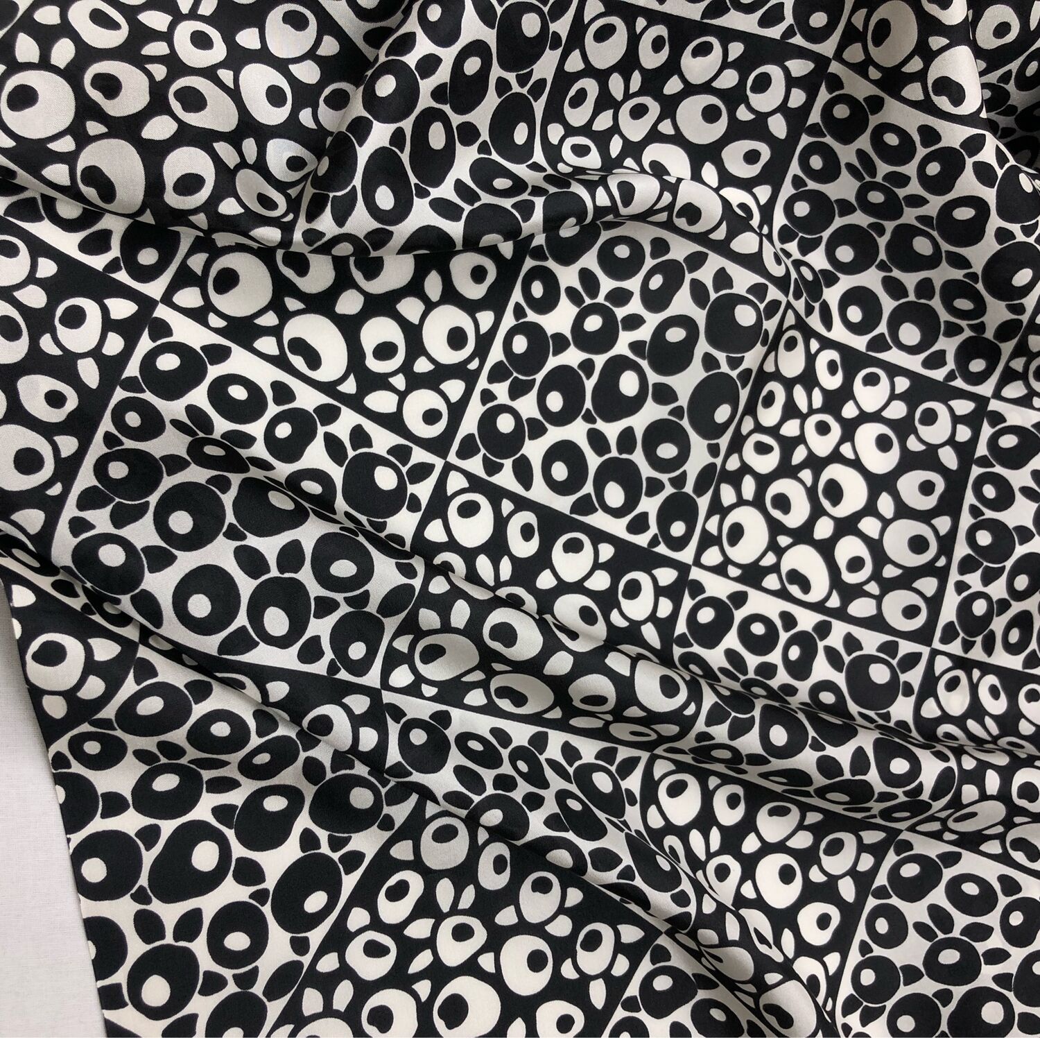 Шёлк туаль купить в интернет-магазине Ярмарка Мастеров по цене 1160 ...