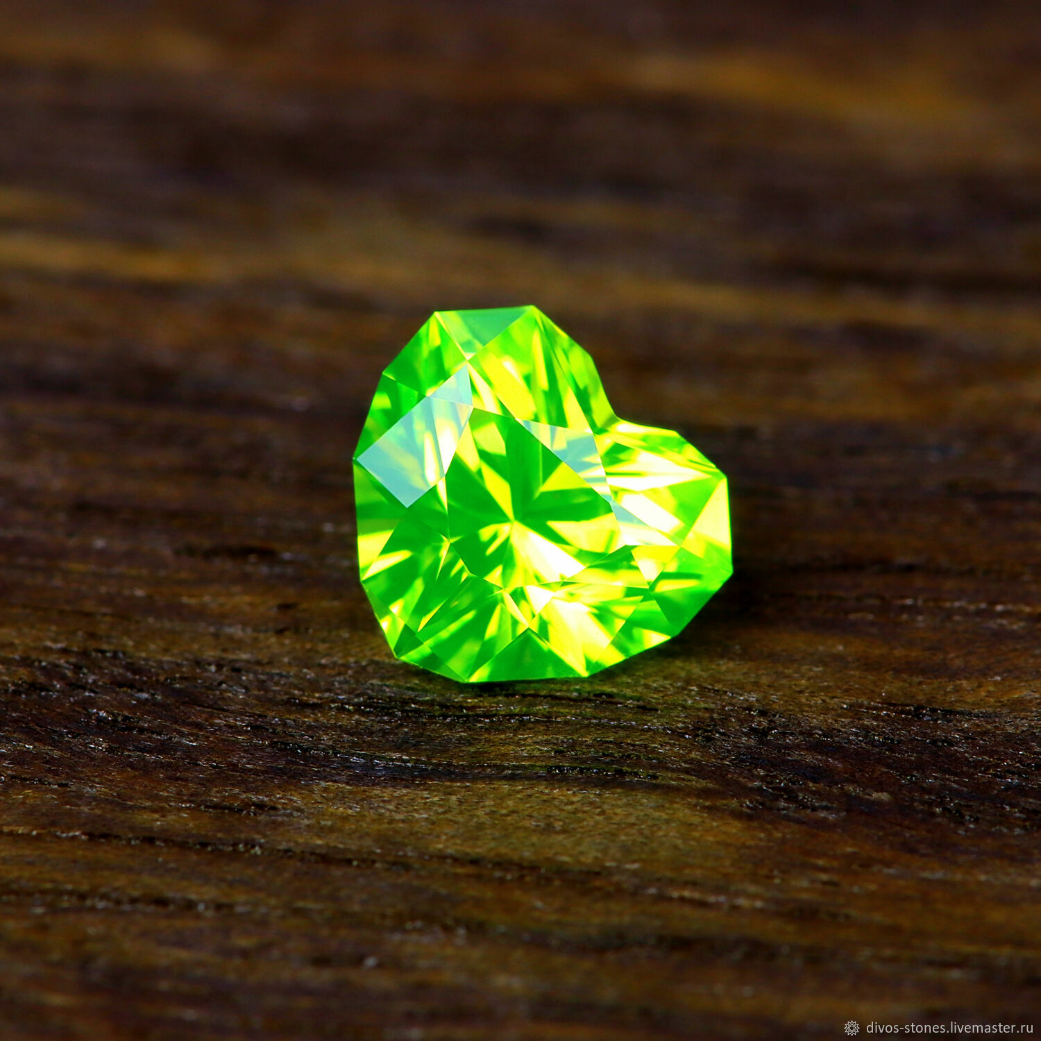 ЛуАГ в огранке "Сердце", 3,2 ct на заказ в интернет-магазине Ярмарка Мастеров по цене 11600 ...