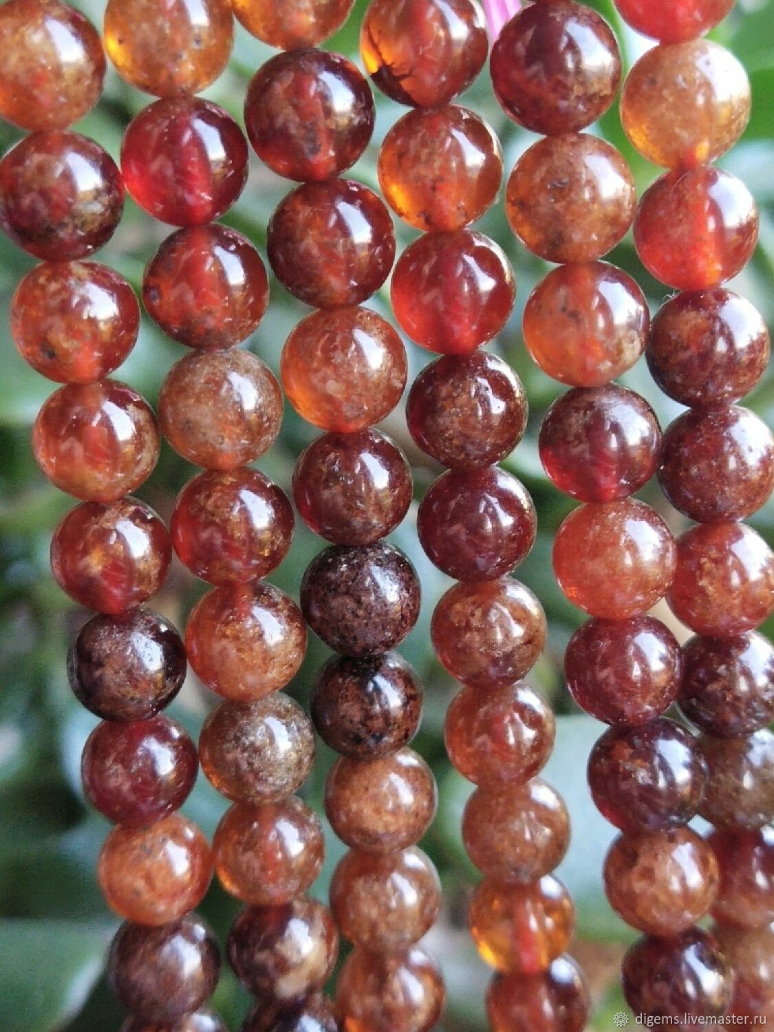 Гранат спессартин натуральный бусины 8 мм – купить на Ярмарке Мастеров ...