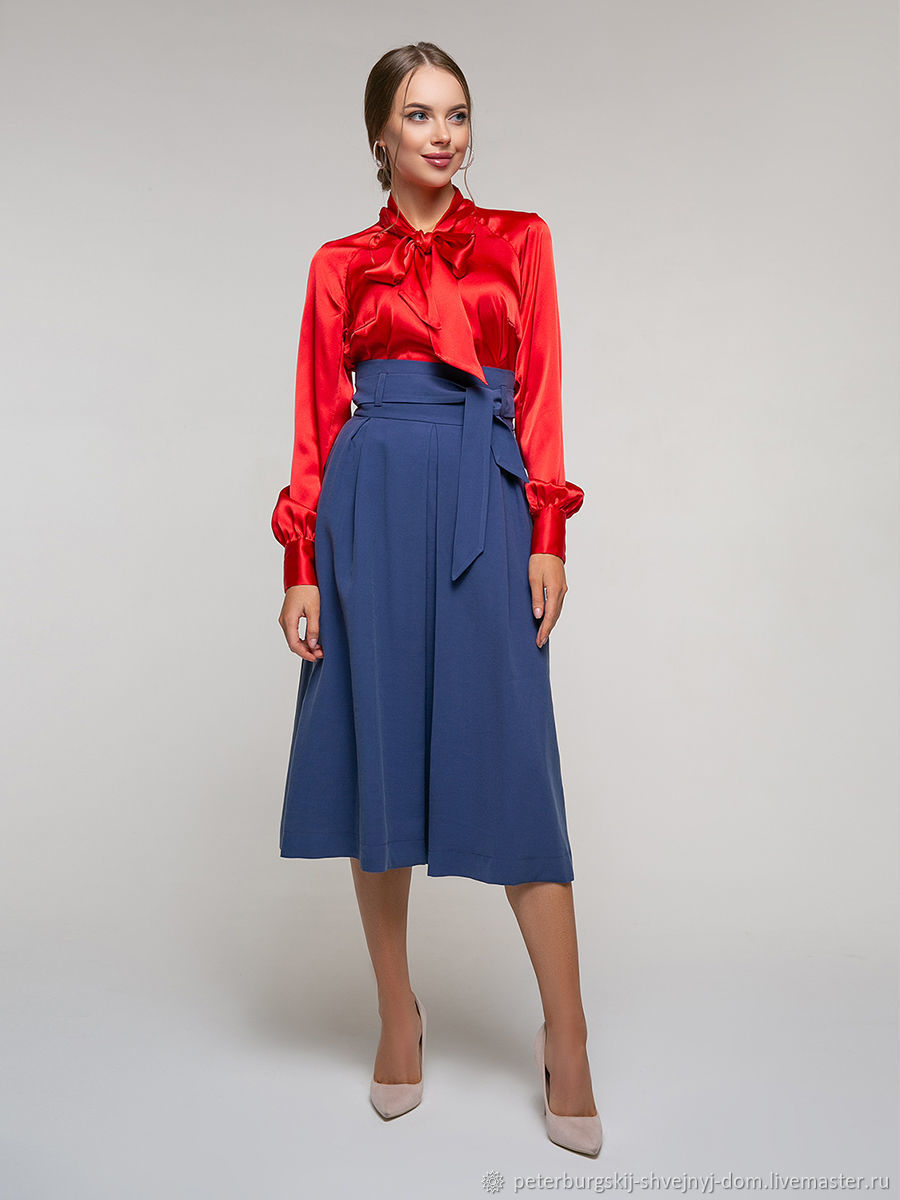 Юбка синего цвета с широким поясом и карманами в интернет-магазине ...