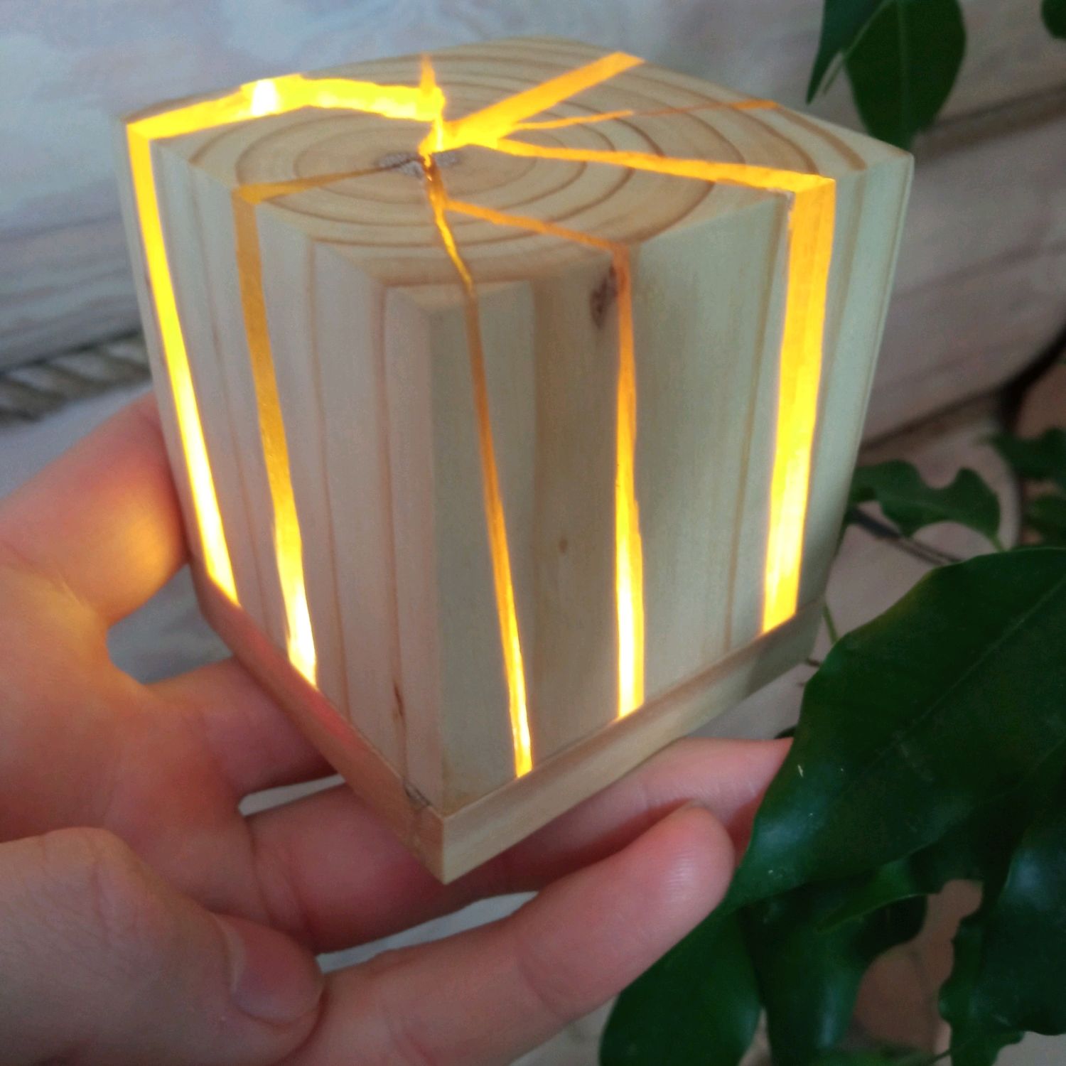 Светильник из эпоксидной смолы и дерева в интернет-магазине на Ярмарке ...