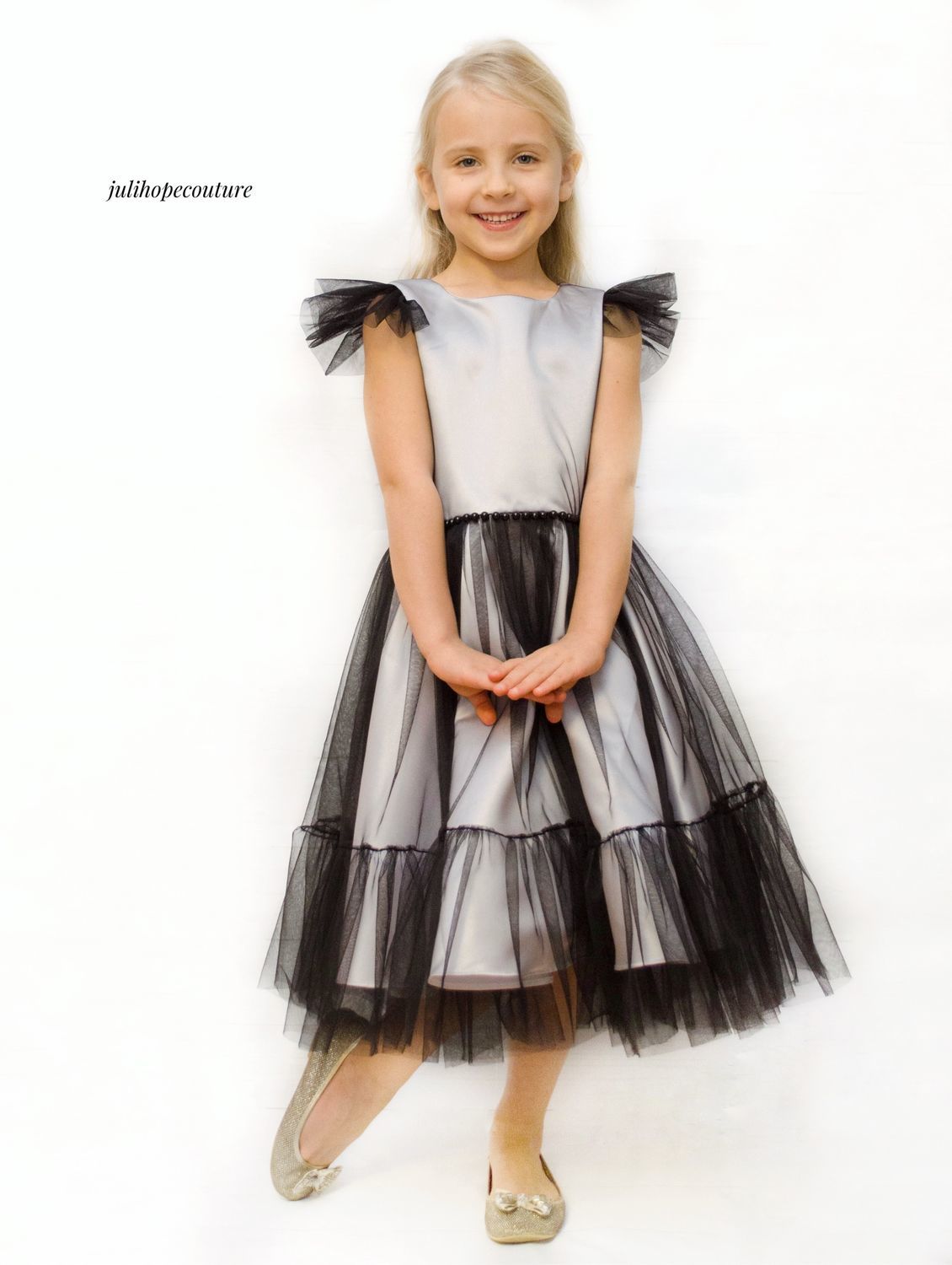 Черно-белое нарядное платье для девочки в интернет-магазине Ярмарка ...