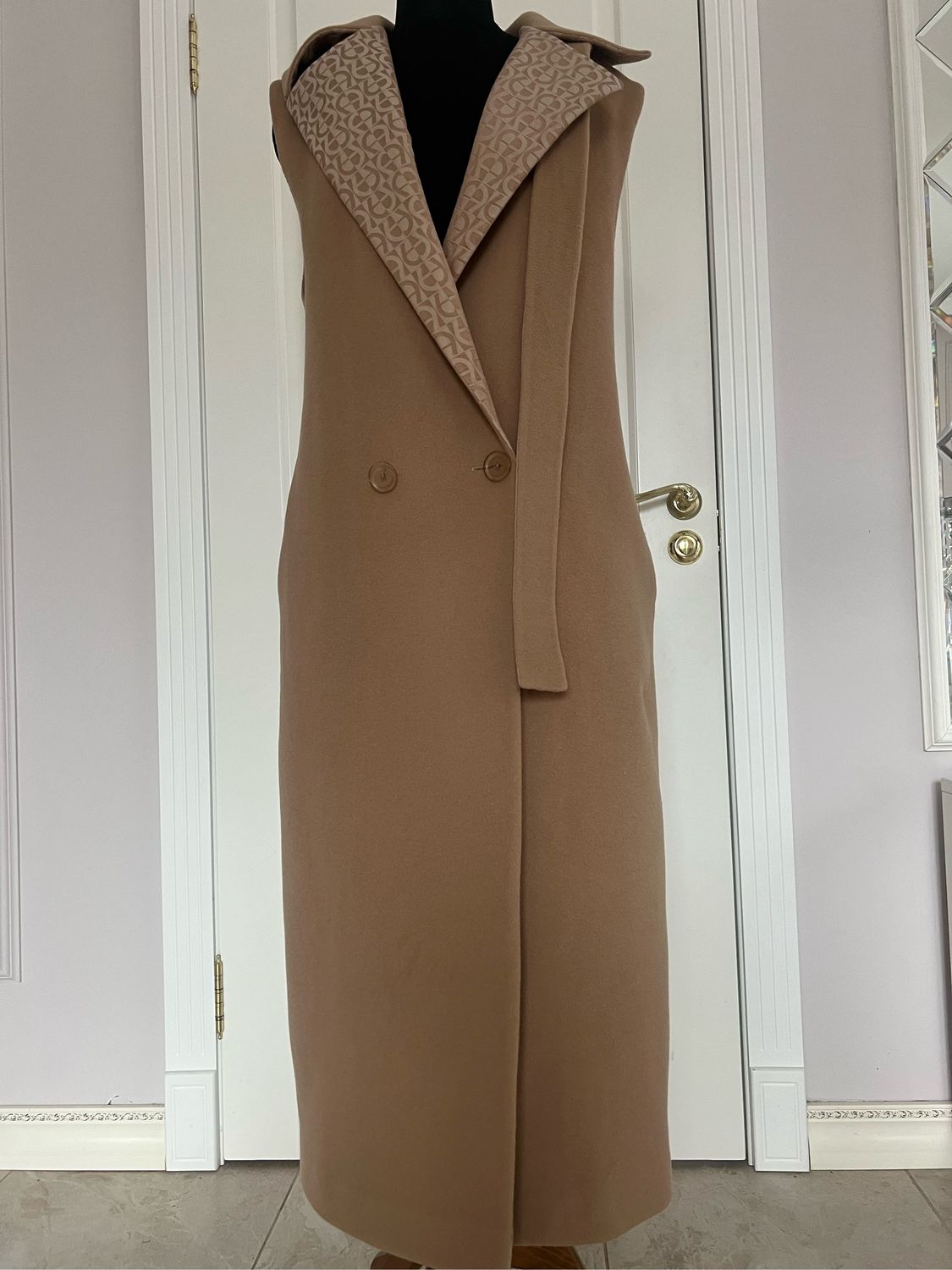 Жилет удлиненный из шерсти с поясом,жилет Max Mara в интернет-магазине ...