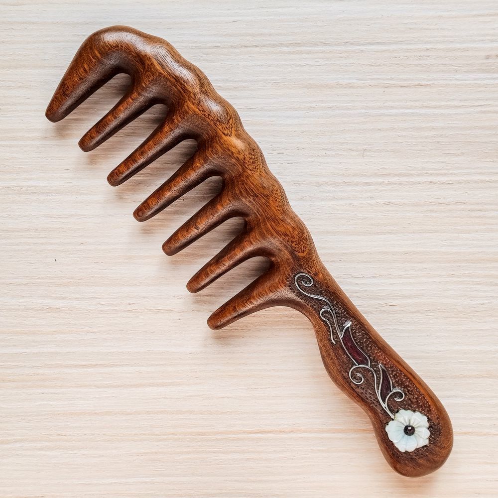 Деревянная расчёска с редкими зубьями купить в интернет-магазине ...