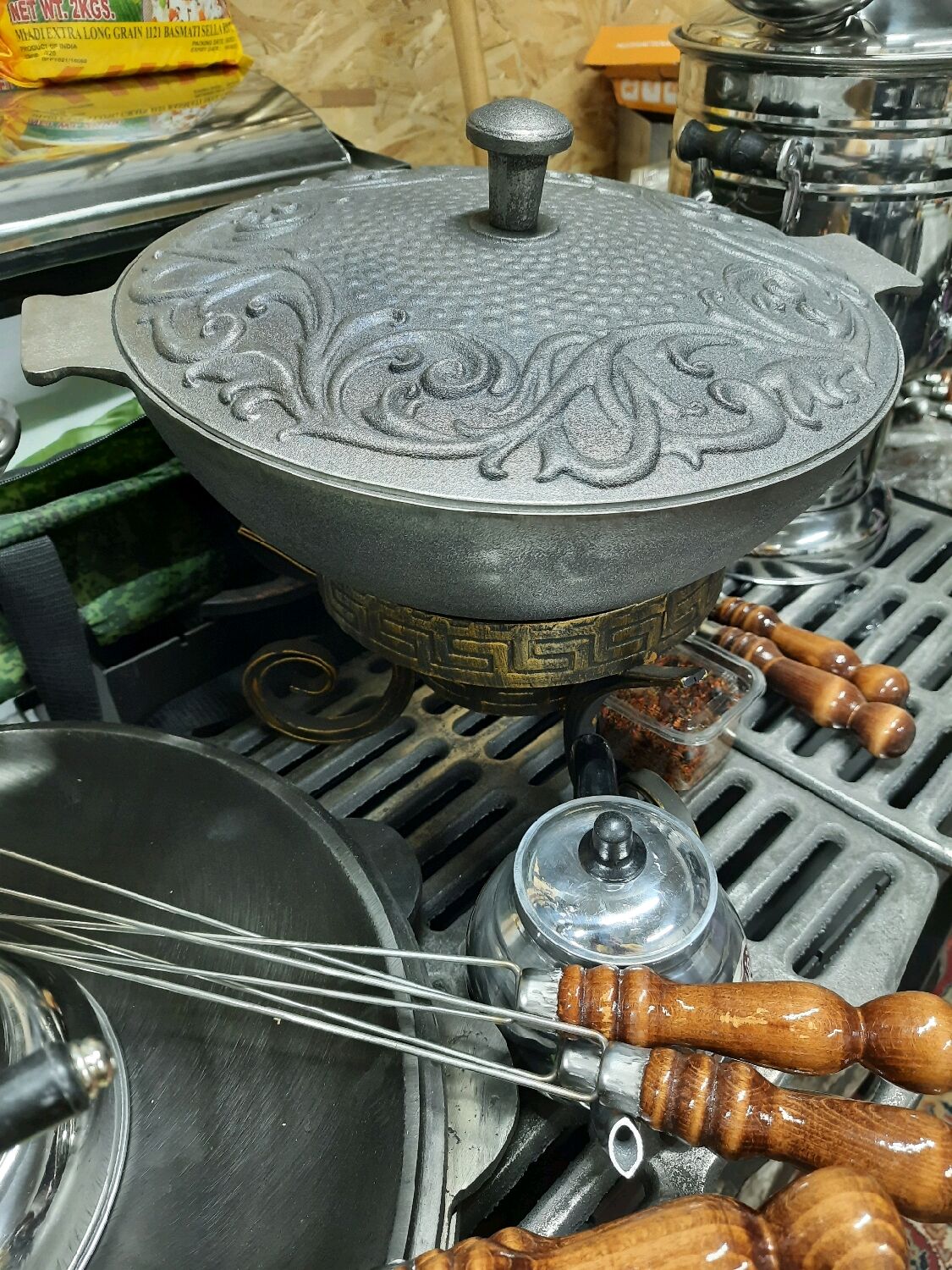 Казаны с чугунной крышкой 8л купить в интернет-магазине Ярмарка ...
