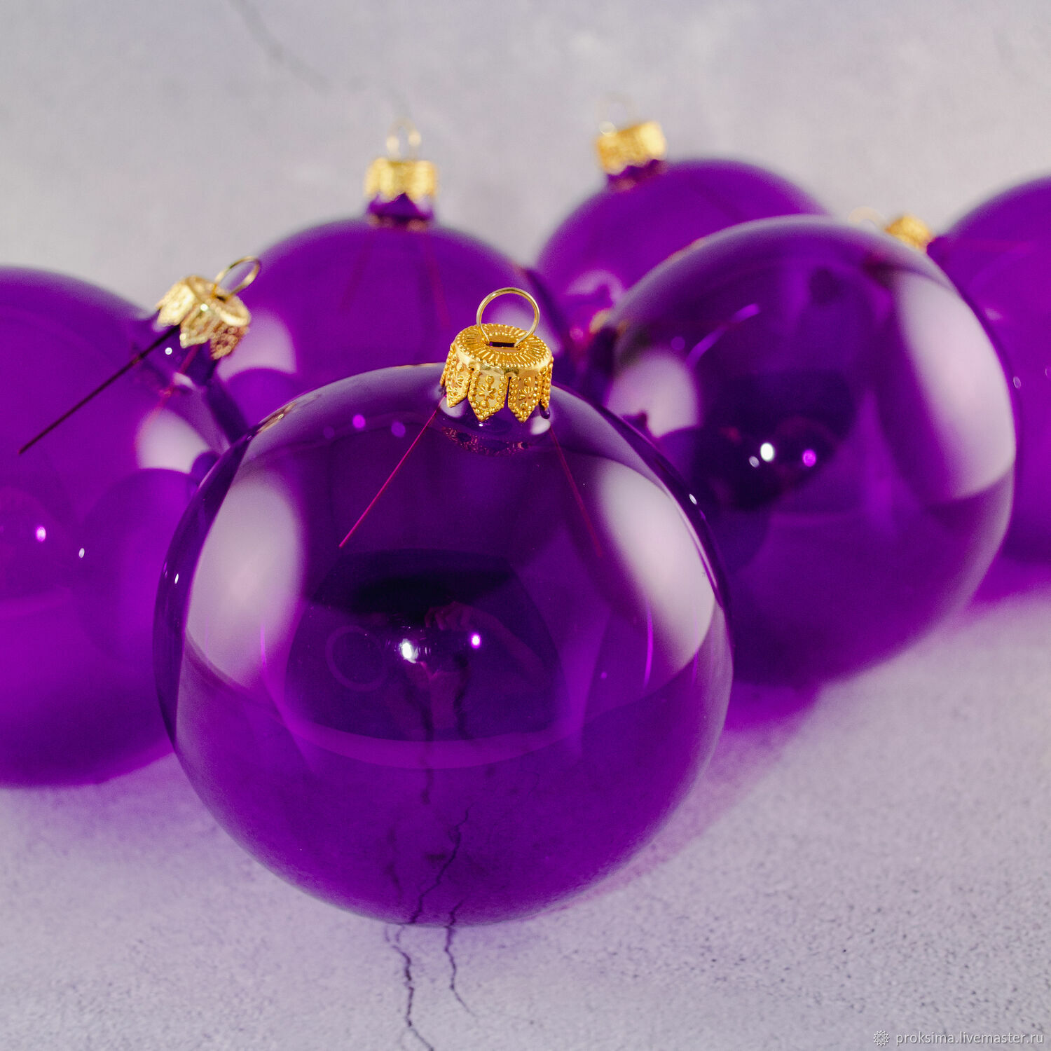 26.100.1 Новогодний стеклянный шар фиолетовый глянец 10 см купить в ...