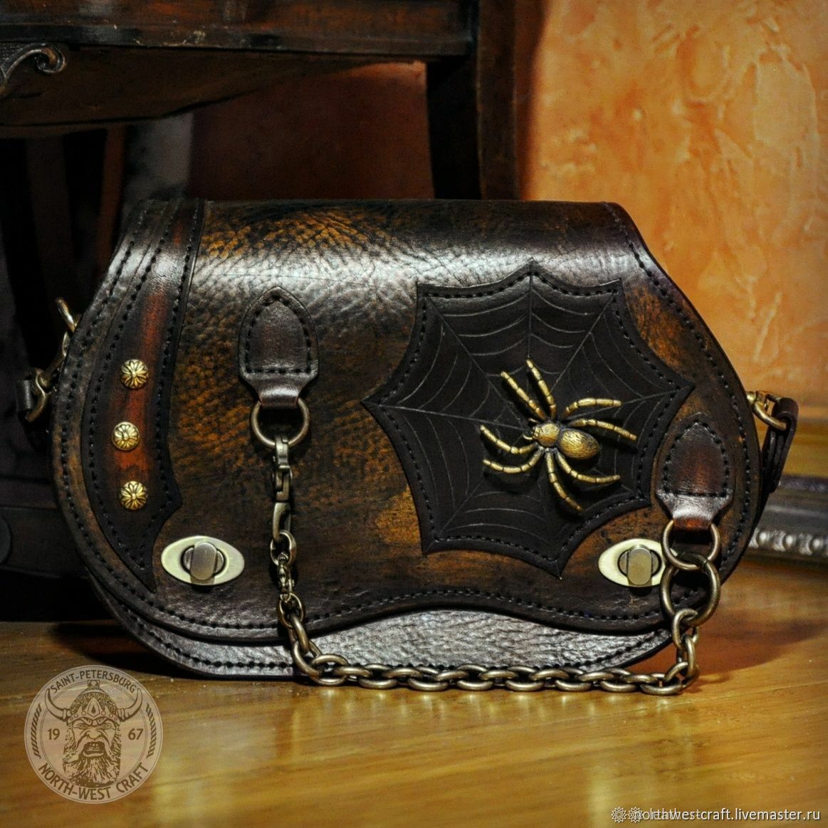 Сумка наплечная "Паук" – заказать на Ярмарке Мастеров – EGBSBRU ...