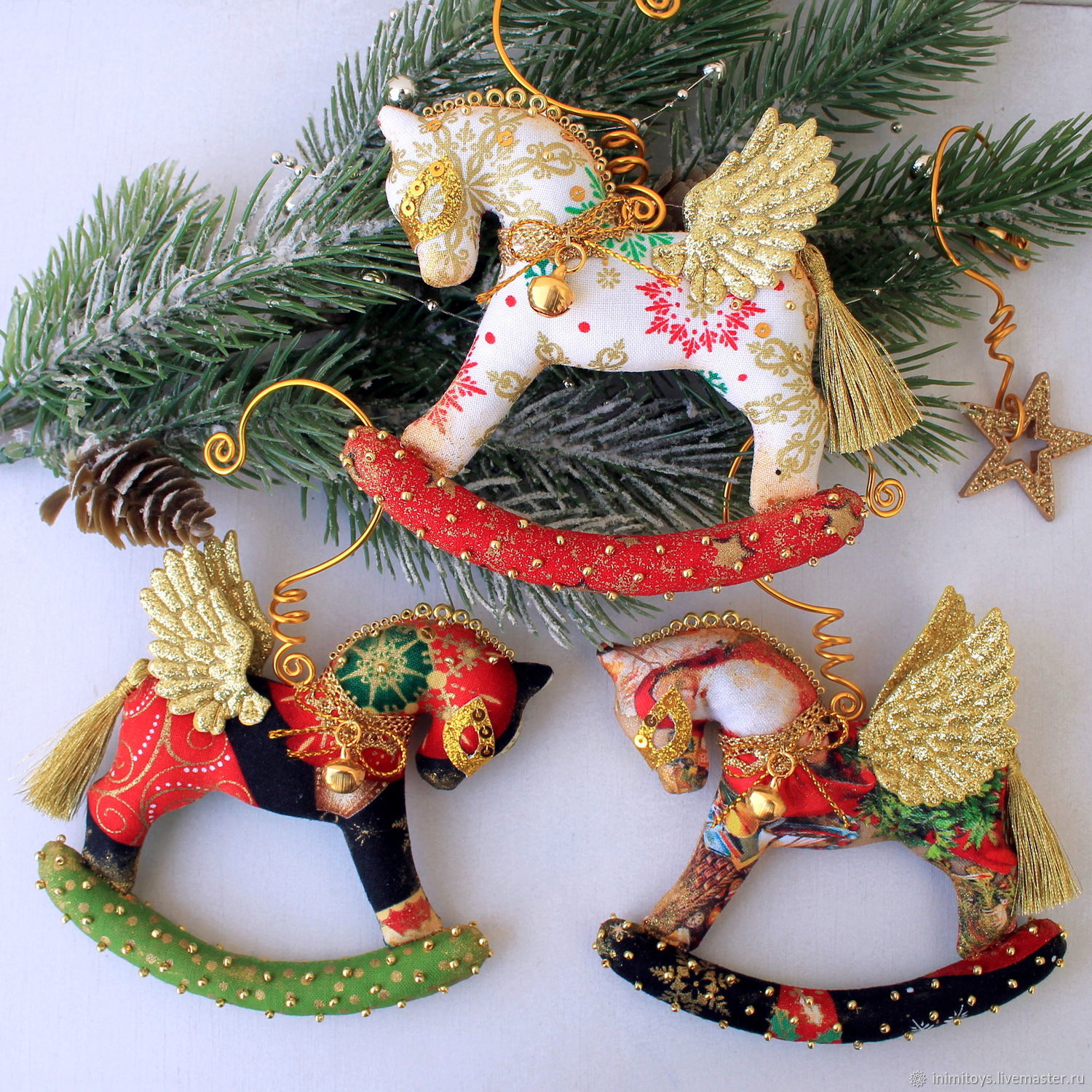 Елочные игрушки: Лошадка на елку подвеска новогодняя в интернет ...