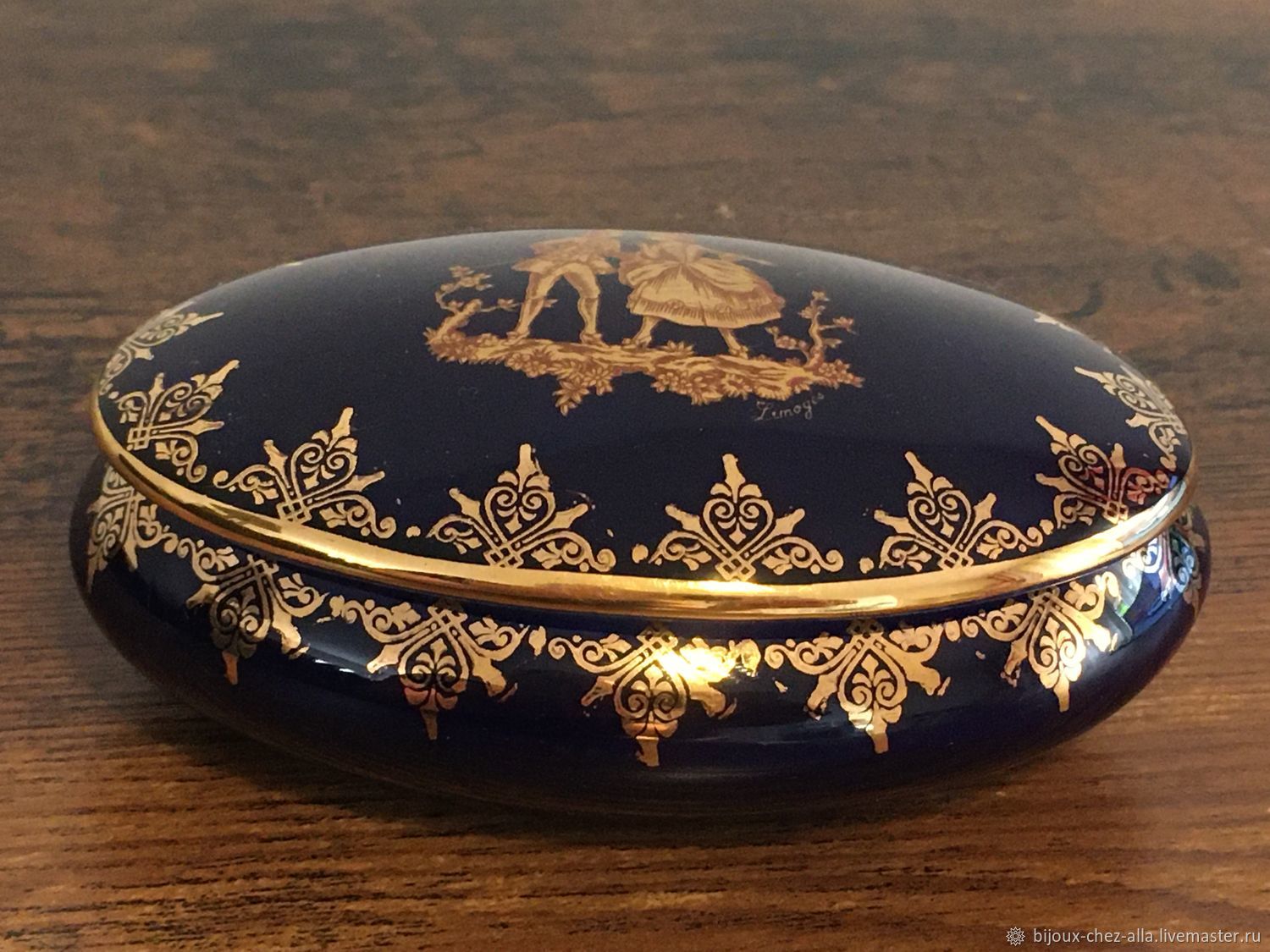 Винтаж Антикварная шкатулка «Галантная сцена Limoges Франция купить в интернет магазине