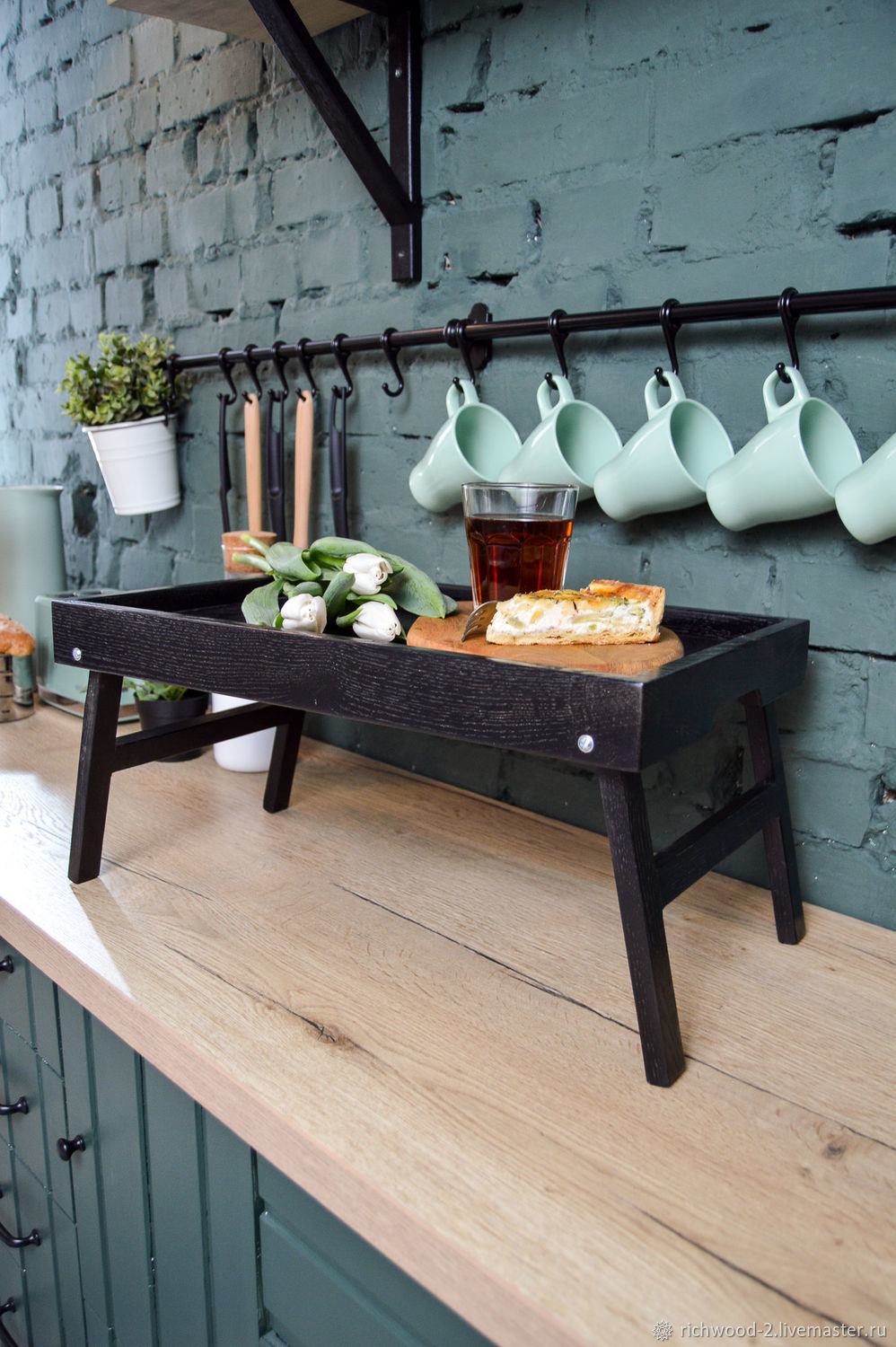 Поднос для завтрака. Поднос на ножках. Складной столик – купить на ...