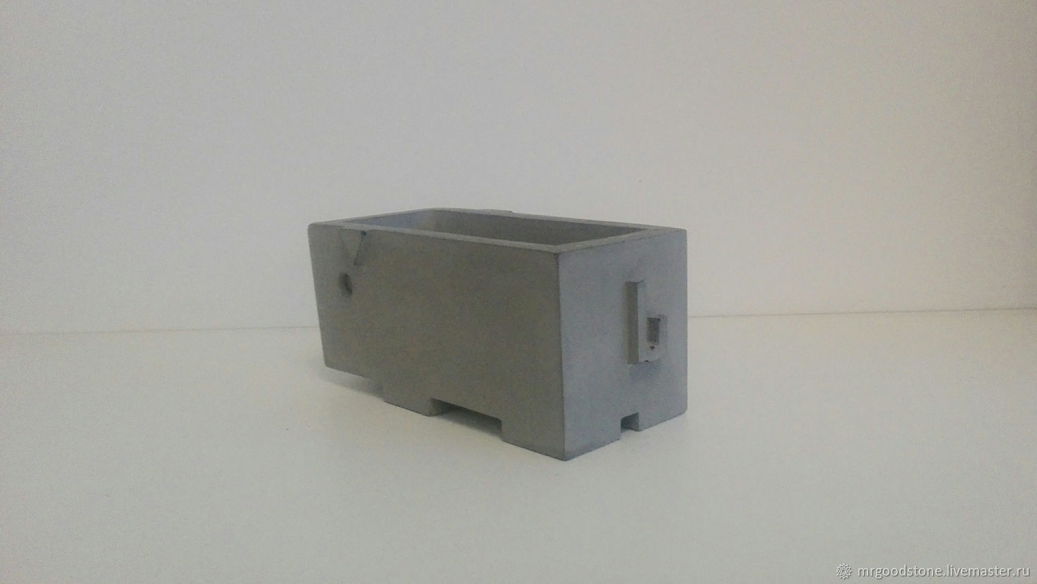 Поросенок из бетона (цветочный горшок) (размер M) в интернет-магазине ...