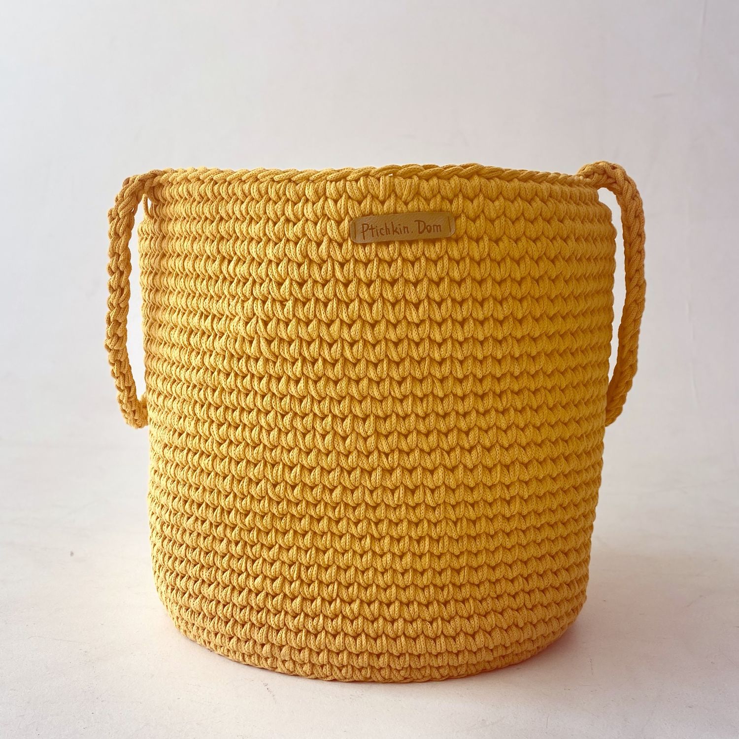 Вязаная корзина для хранения белья или детских игрушек в интернет ...