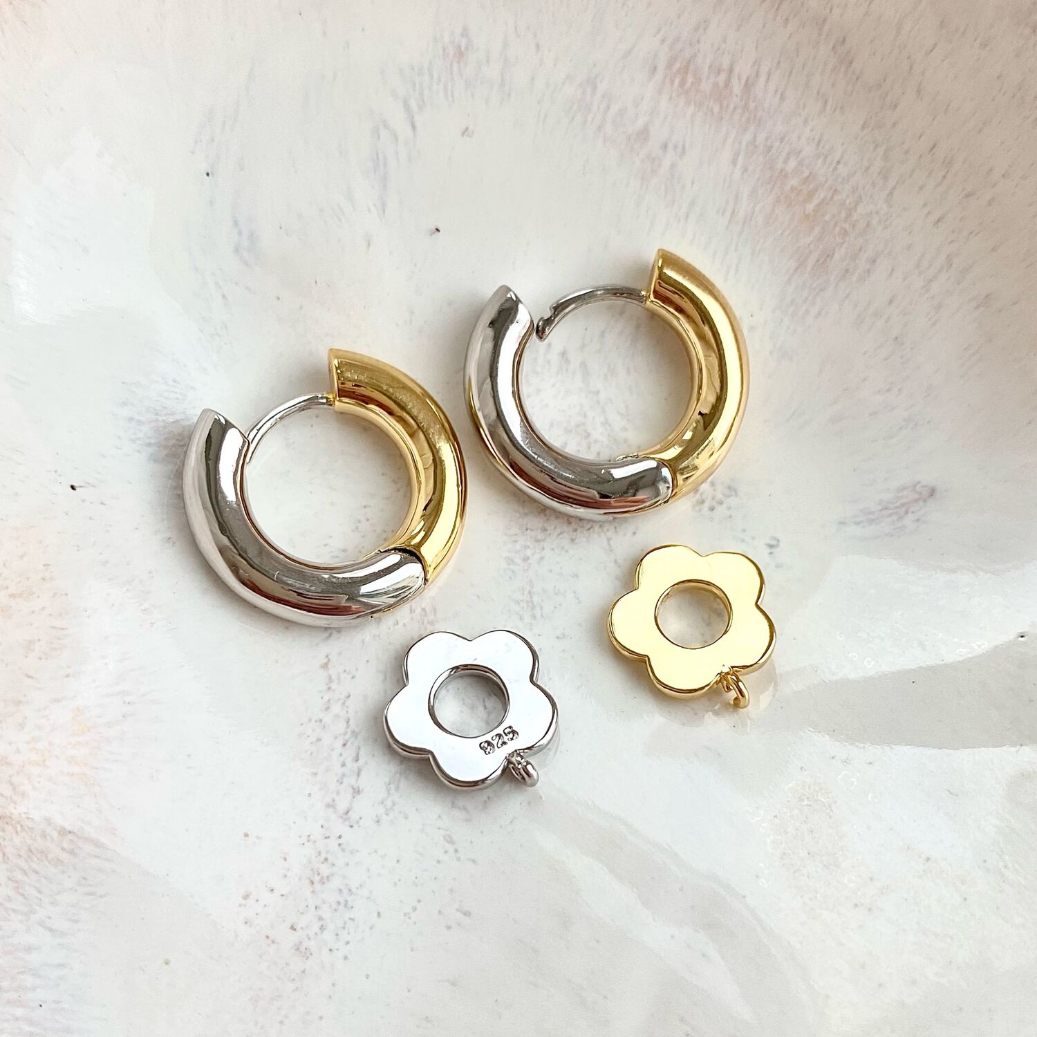 Пара колечек бейлов Цветок 12 мм, родий купить в интернет-магазине ...