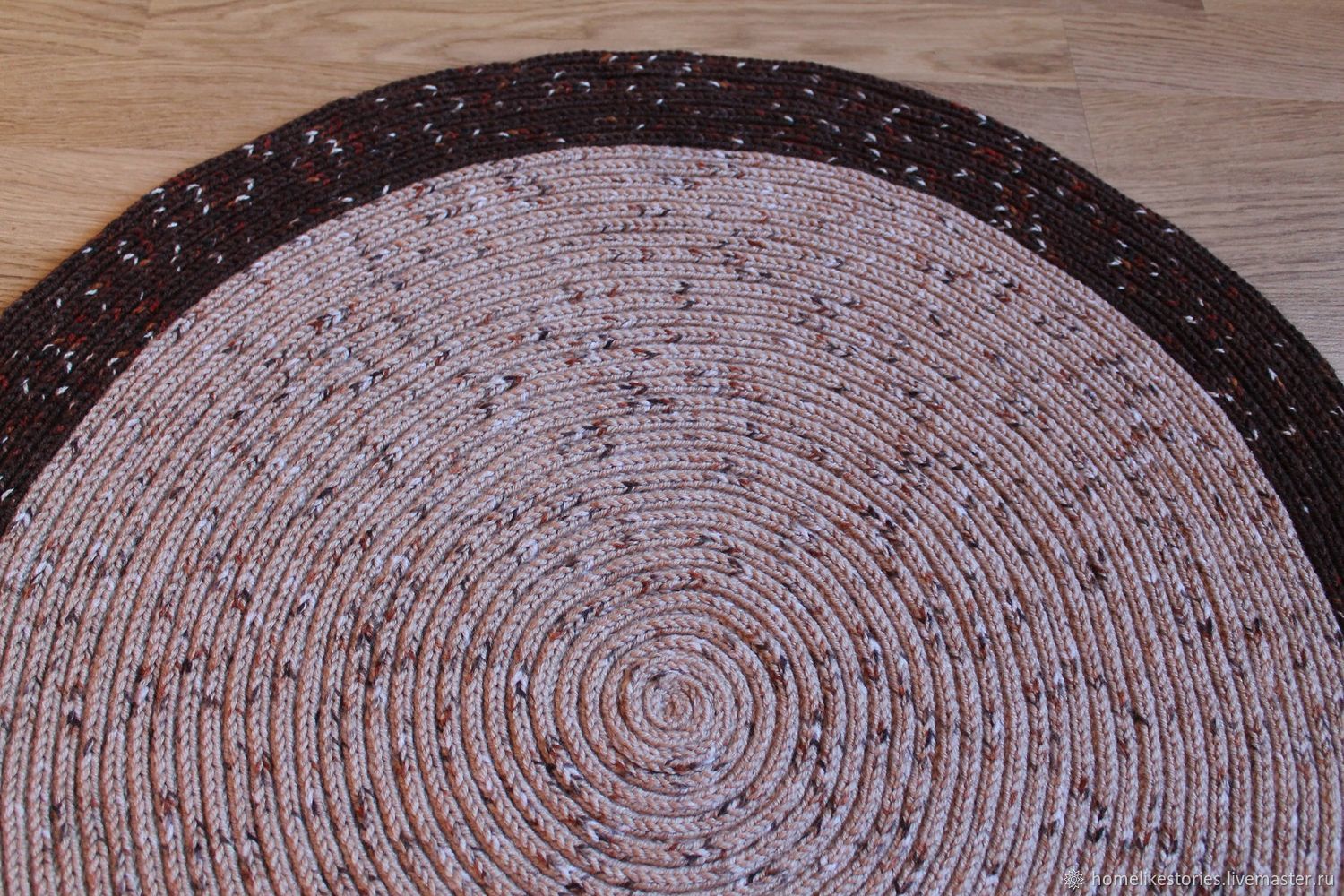 Коврик вязаный Деревенька – купить на Ярмарке Мастеров – IV1Q1RU ...