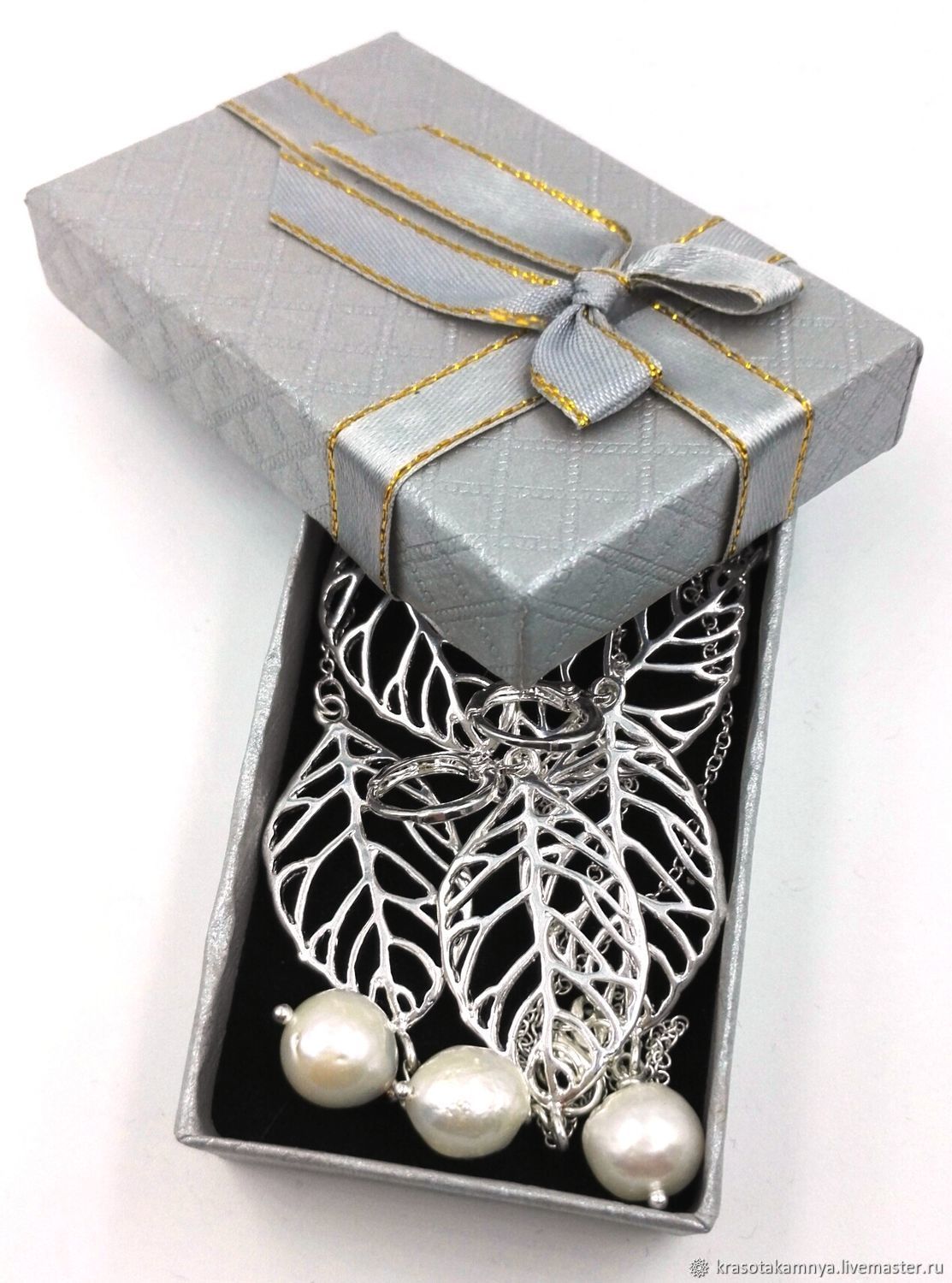 Комплект Серебряные листья с жемчугом натуральным в серебре в интернет ...