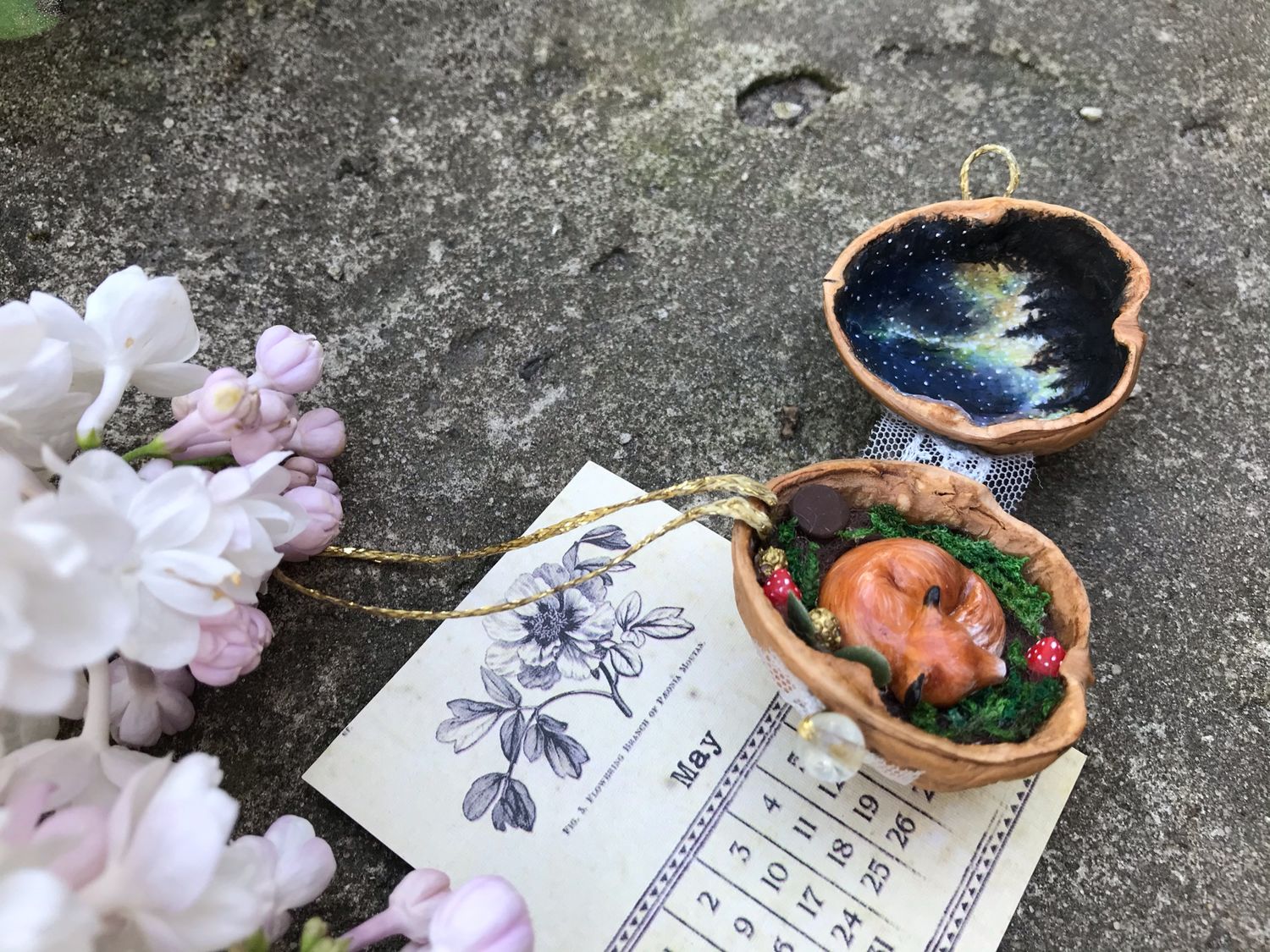 Миниатюра в орехе «Лиса» – заказать на Ярмарке Мастеров – LZ4M2RU ...