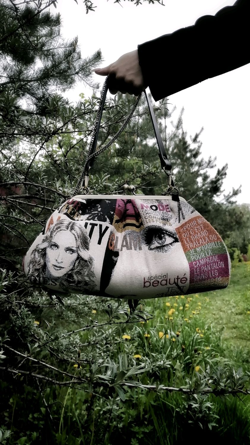 Яркая летняя сумка с принтом рисунком разноцветная из ткани на плечо ...