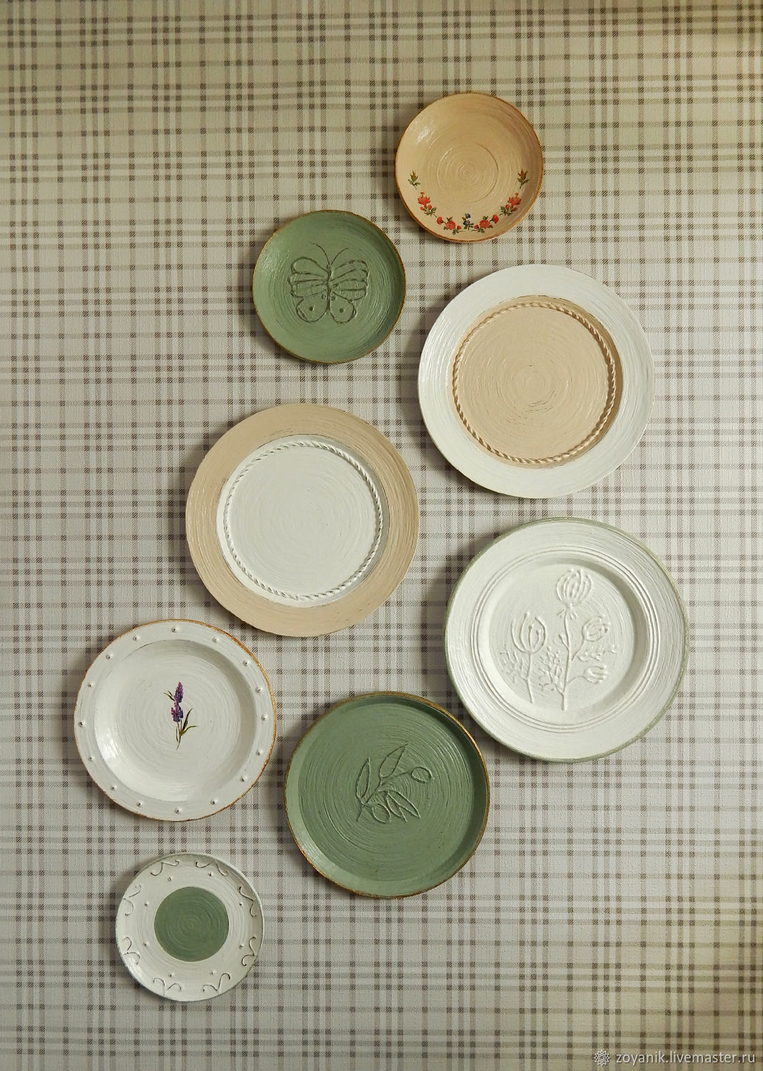 Тарелки настенные "Вдохновение". Композиция из декоративных тарелок ...