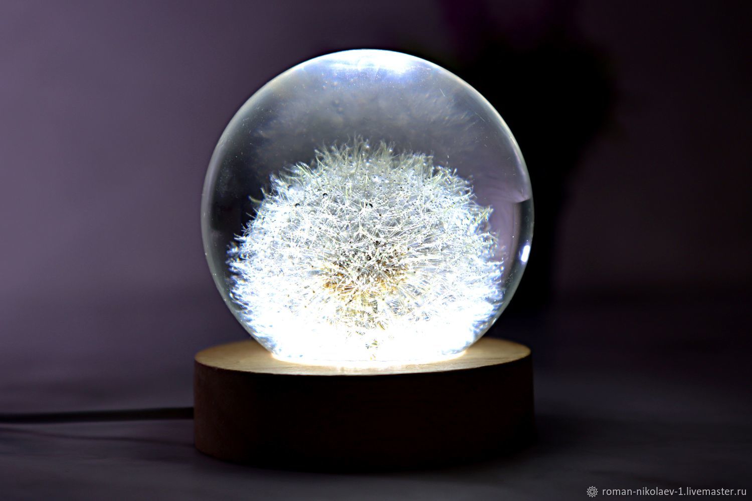 Светильник из эпоксидной смолы в интернет-магазине Ярмарка Мастеров по ...