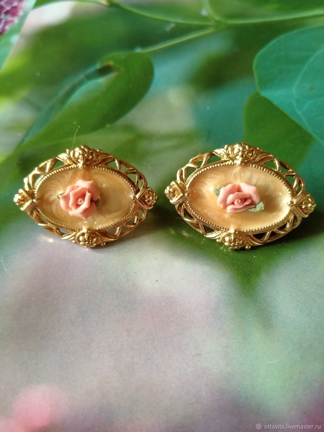 Винтаж: Клипсы Avon 1989 "Victoria Rose" купить в интернет-магазине ...