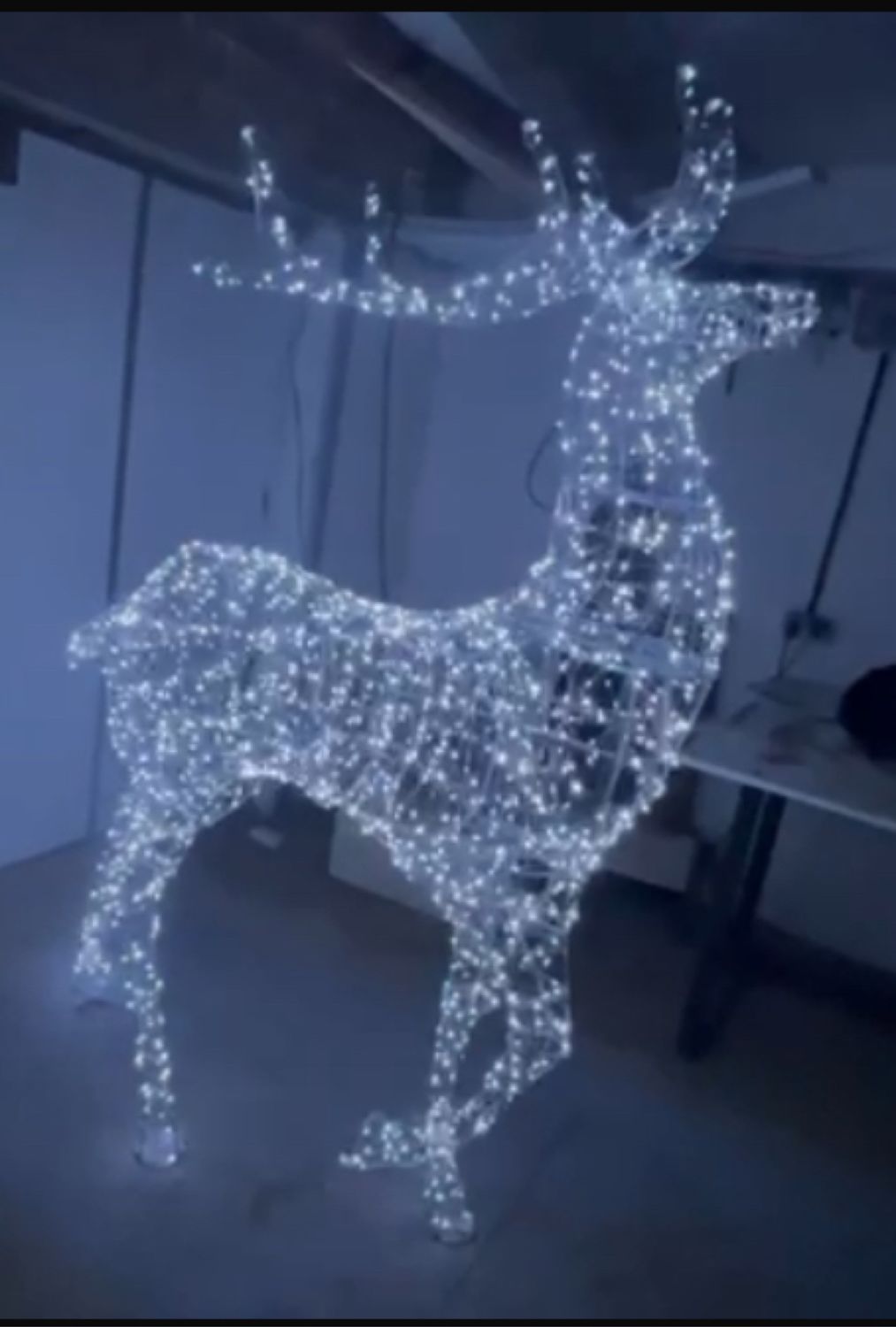 Новогодний олень в интернет-магазине Ярмарка Мастеров по цене 25000 ...