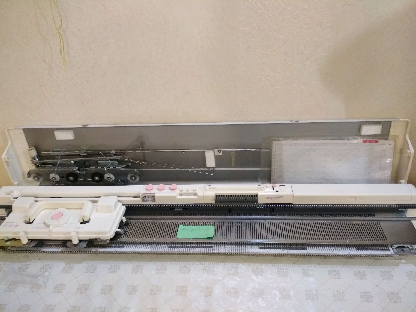 Silver Reed SK700, вяз. машина 5 кл купить в интернет-магазине Ярмарка ...