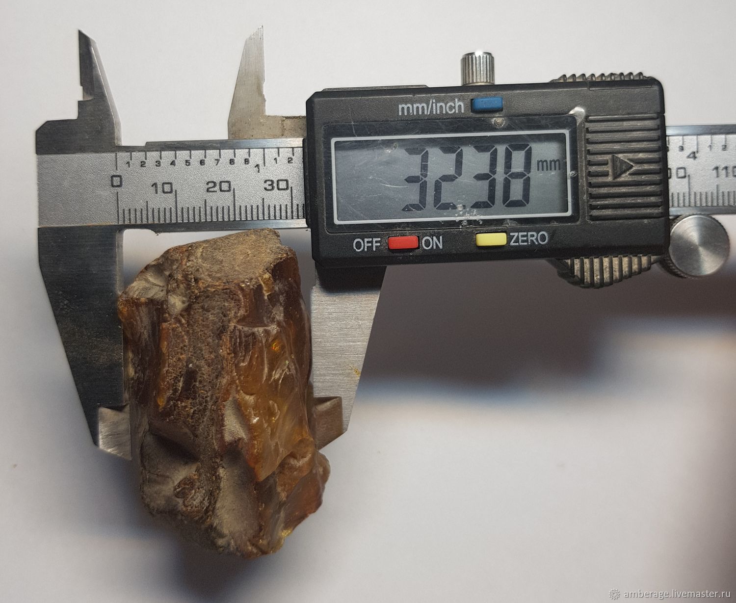 Минералы: 2. Желтый янтарь Доминикана 39.13 gr – купить онлайн на ...