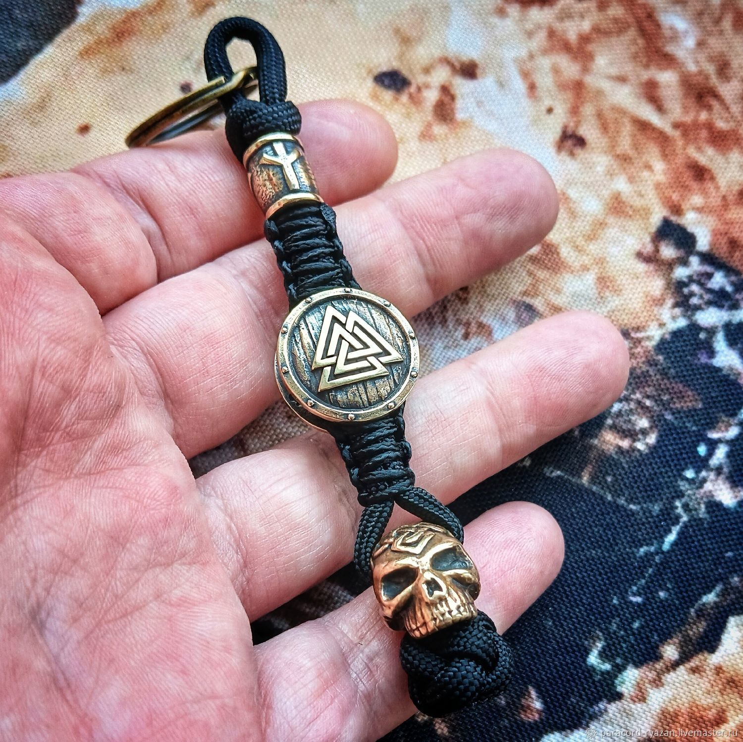 Брелок "Валькнут с руной Альгиз" паракорд бронза в интернет-магазине ...