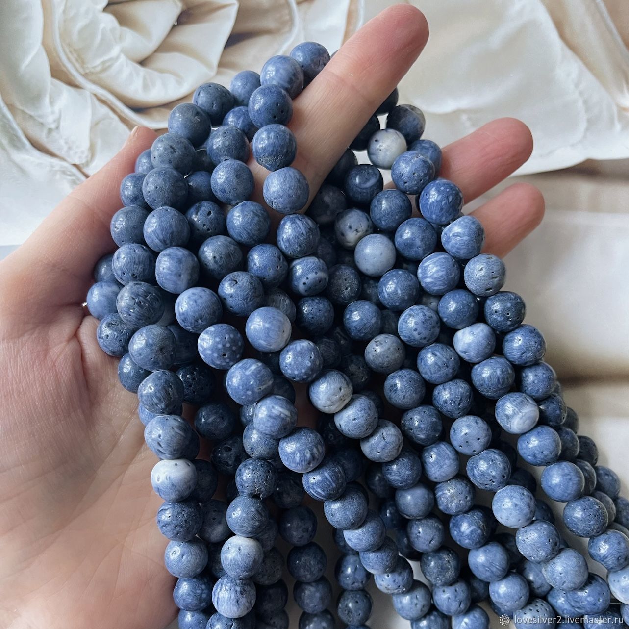 КОРАЛЛ голубой Нить 38см Шар гладкий 4, 6, 8, 10 и 14мм купить в ...