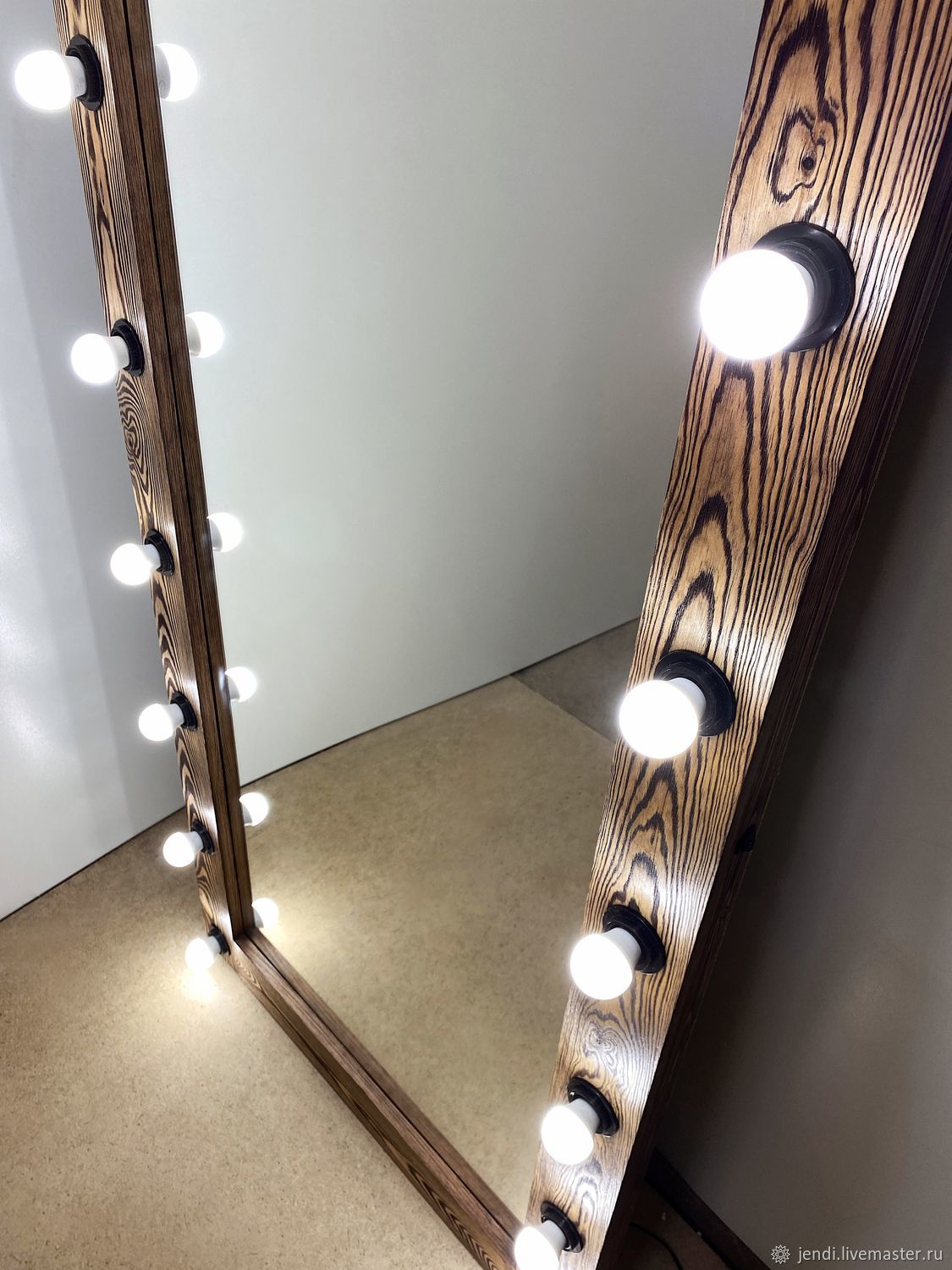 Гримерное зеркало с лампочками 180 на 80см Светлый шоколад – заказать ...