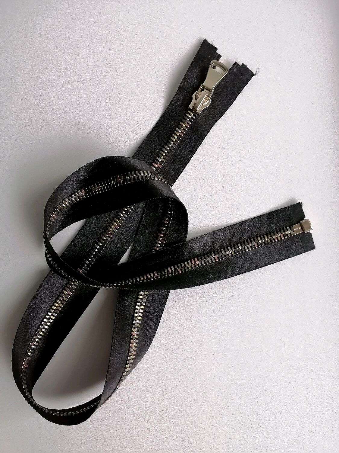 Молния металлическая тип 8 атласная лента чёрная, длина 80 см в ...