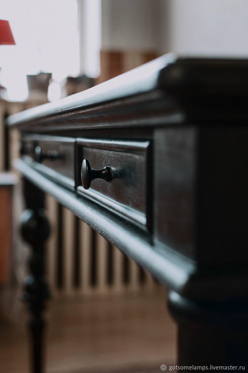 Рабочий стол с выдвижными ящиками в интернет-магазине Ярмарка Мастеров ...