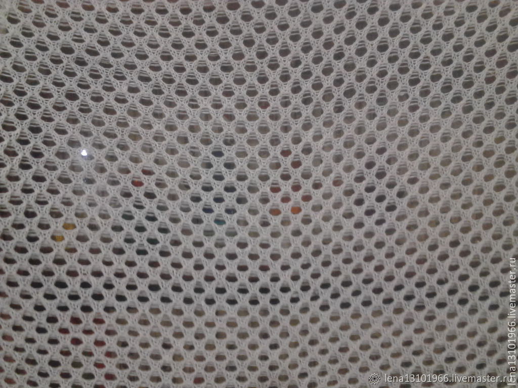 Мужской джемпер без рукавов из 100%льняной пряжи связан на машине в ...