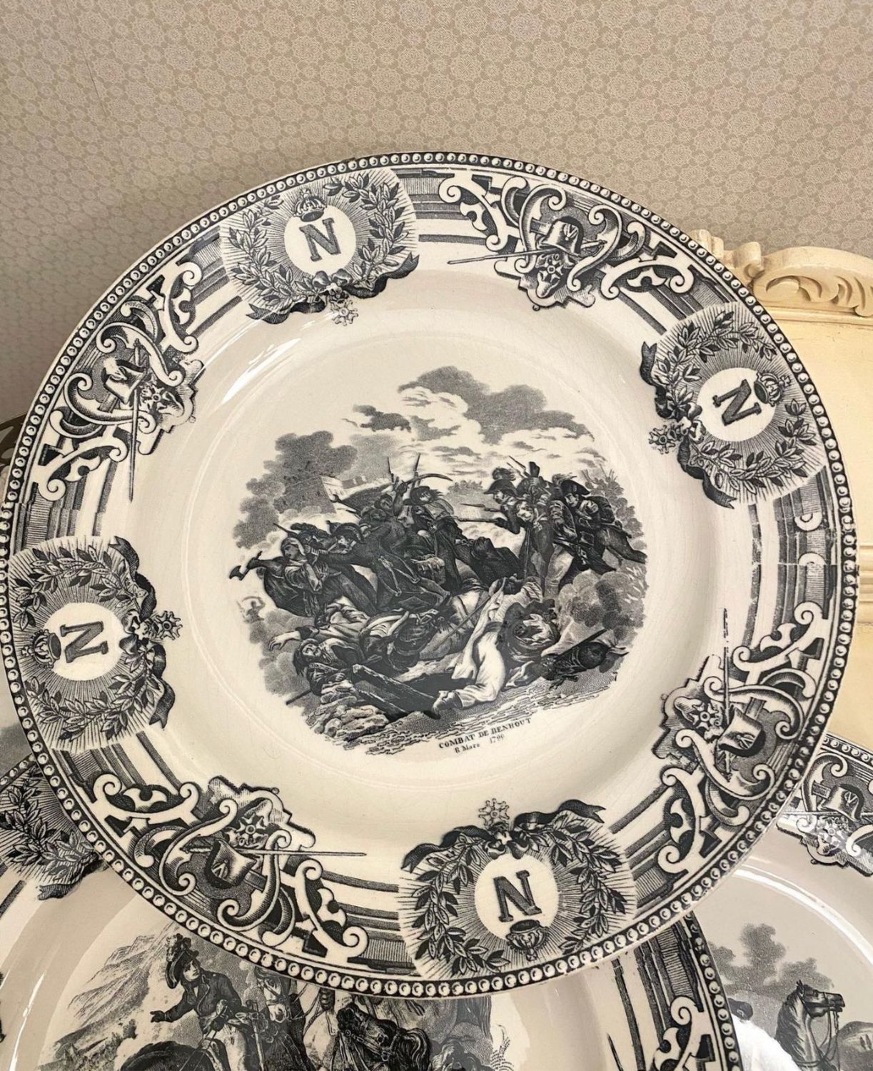 Коллекционная тарелка Napoleon Boch Freres La Louviere Бельгия 24 см ...