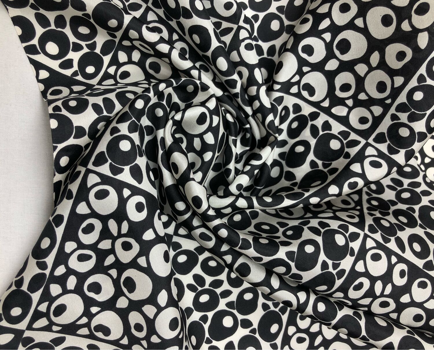 Шёлк туаль купить в интернет-магазине Ярмарка Мастеров по цене 1160 ...