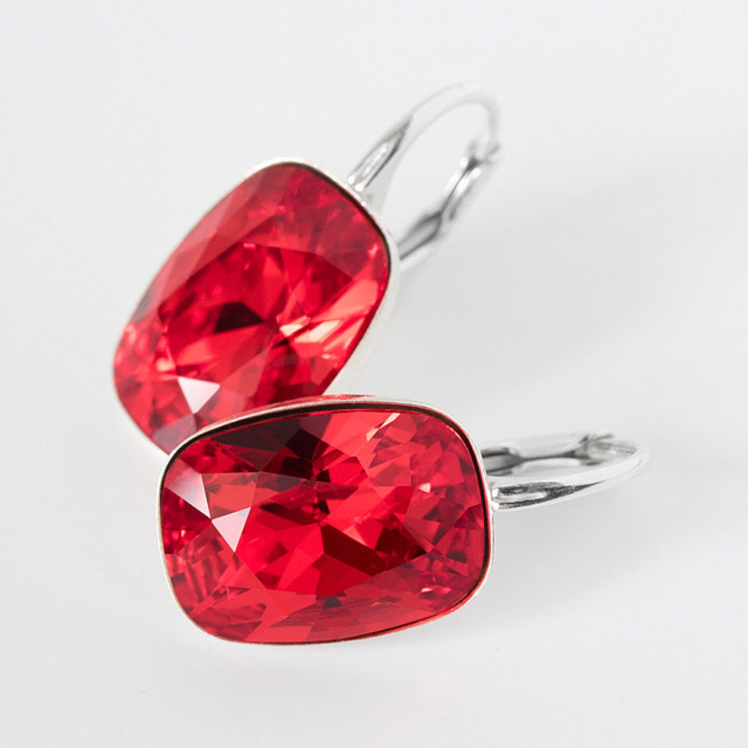 Swarovski Серебряные серьги с кристаллами Сваровски купить в интернет ...