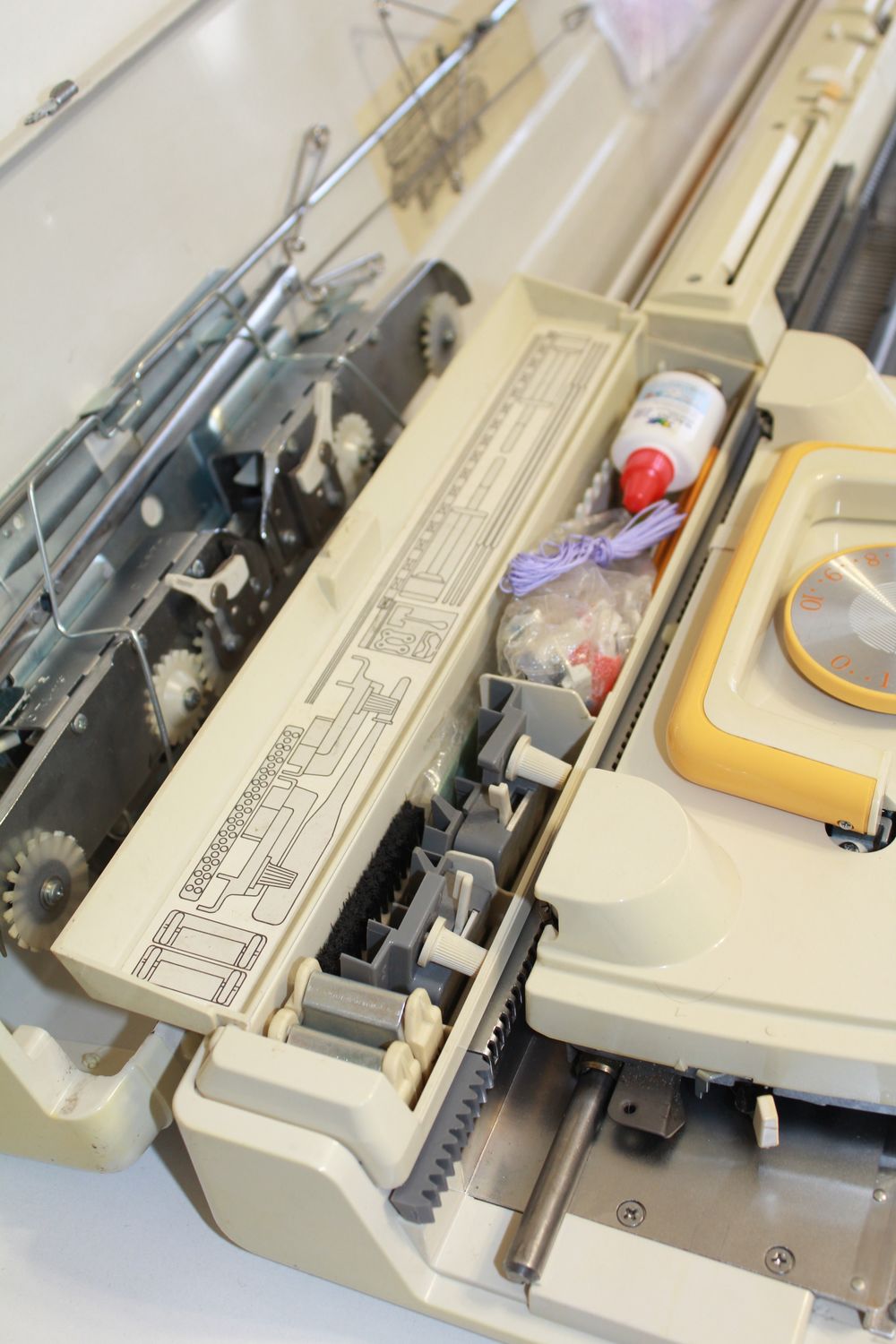 Silver Reed SK360, 5 кл. вязальная машина, в отл. сост., Япония купить ...