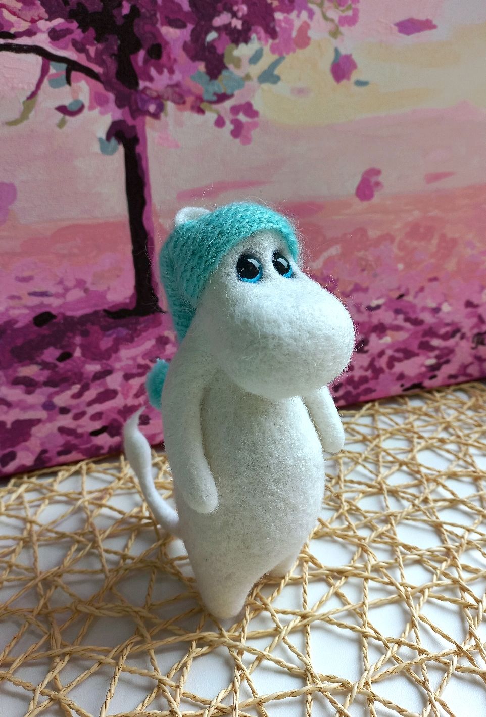 Муми-троль из шерсти купить в интернет-магазине Ярмарка Мастеров по ...